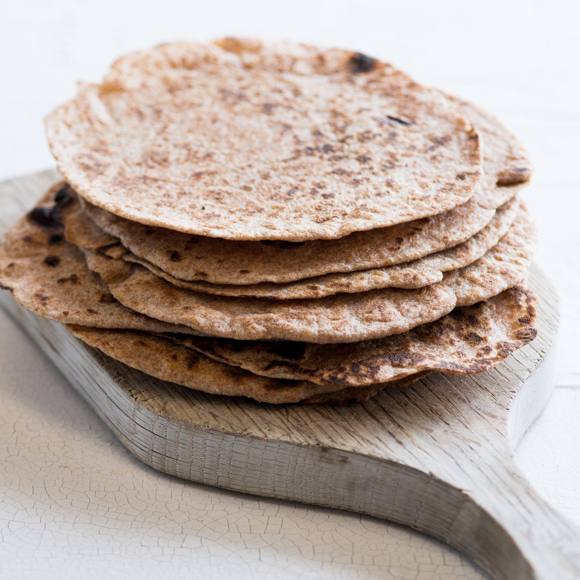 Buy Bread Talk Brown Tortilla, 20cm Online in Kuwait | Talabat Kuwait