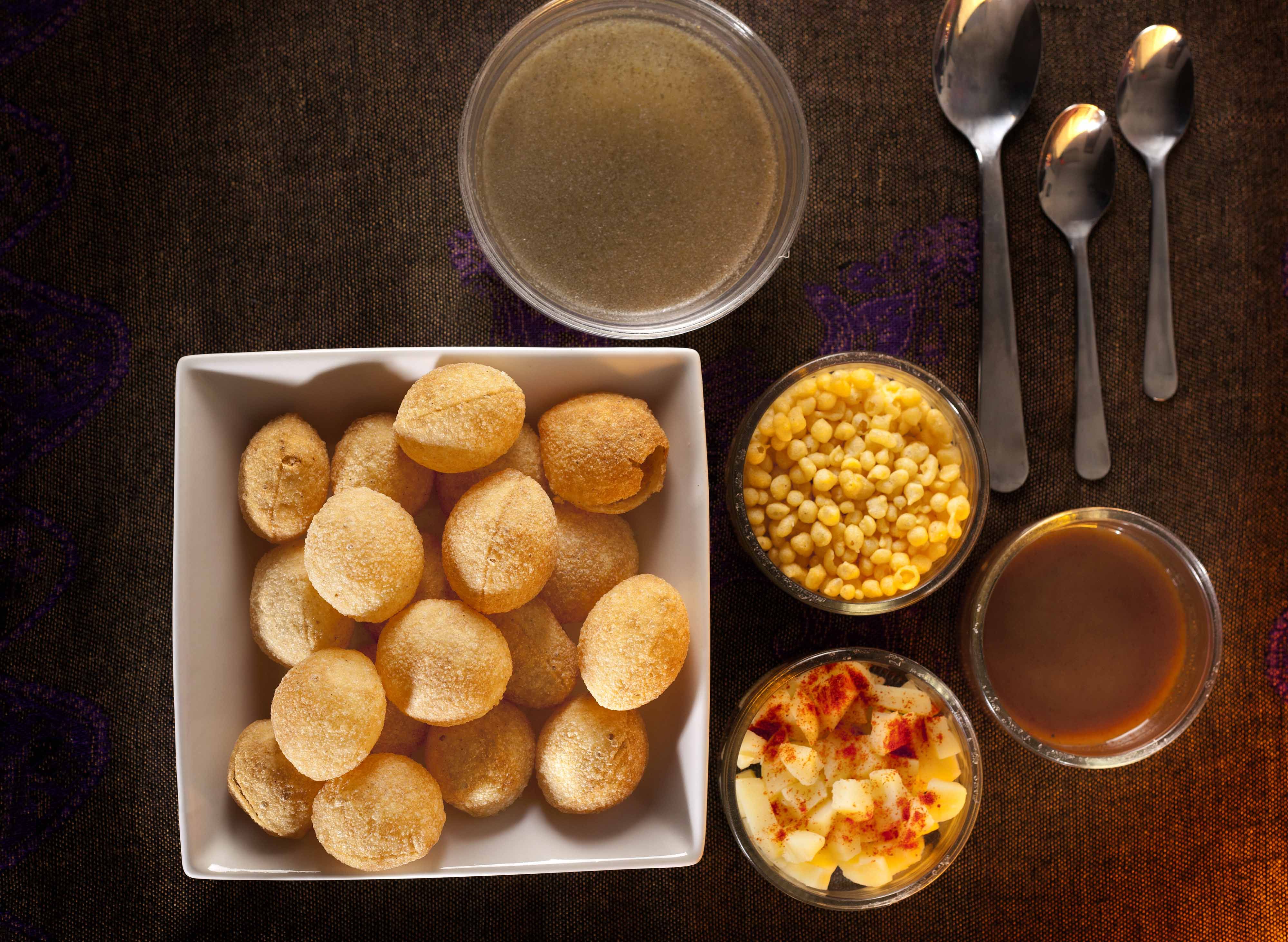 Zakir Bhaier Chotpoti & Fuchka delivery in Dhaka | foodpanda