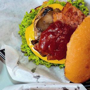 Kabo Burger (Tsim Sha Tsui) Menu, Price & Delivery Near You | foodpanda