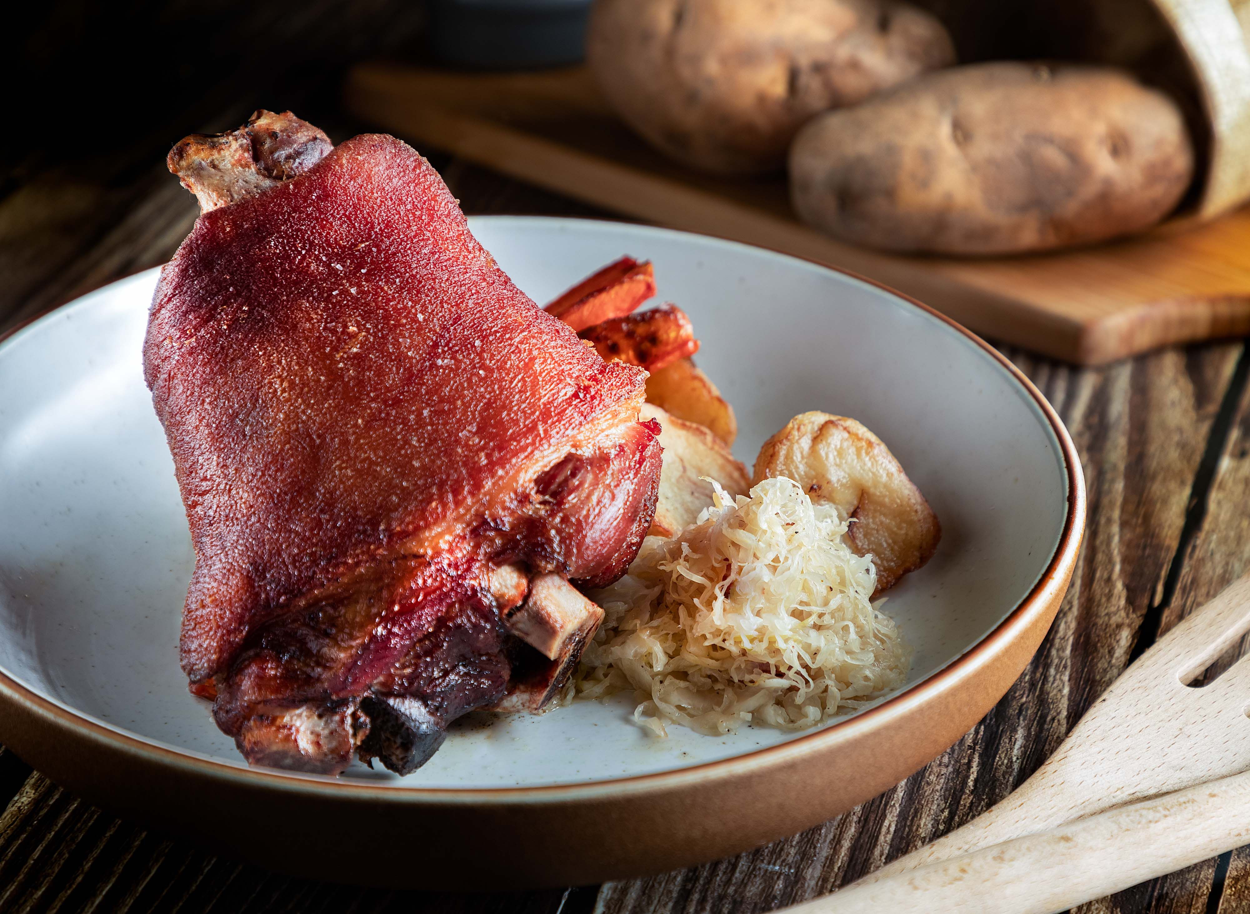 The Salted Pig delivery in Hong Kong | foodpanda