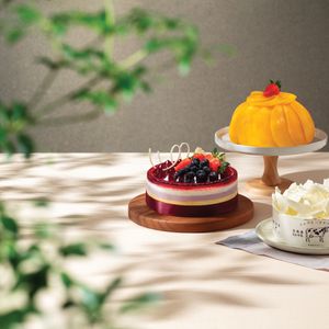 Arome Bakery (Hong Kong MTR Station) Delivery Near You - Delivery Menu ...