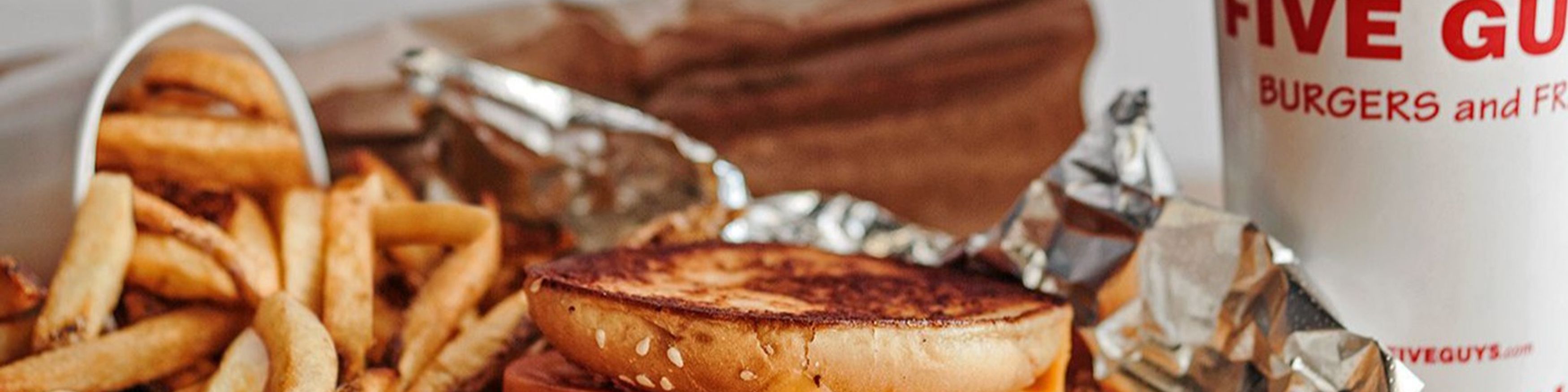 Five Guys Millenium City in Wien - Lieferservice & Speisekarte | foodora