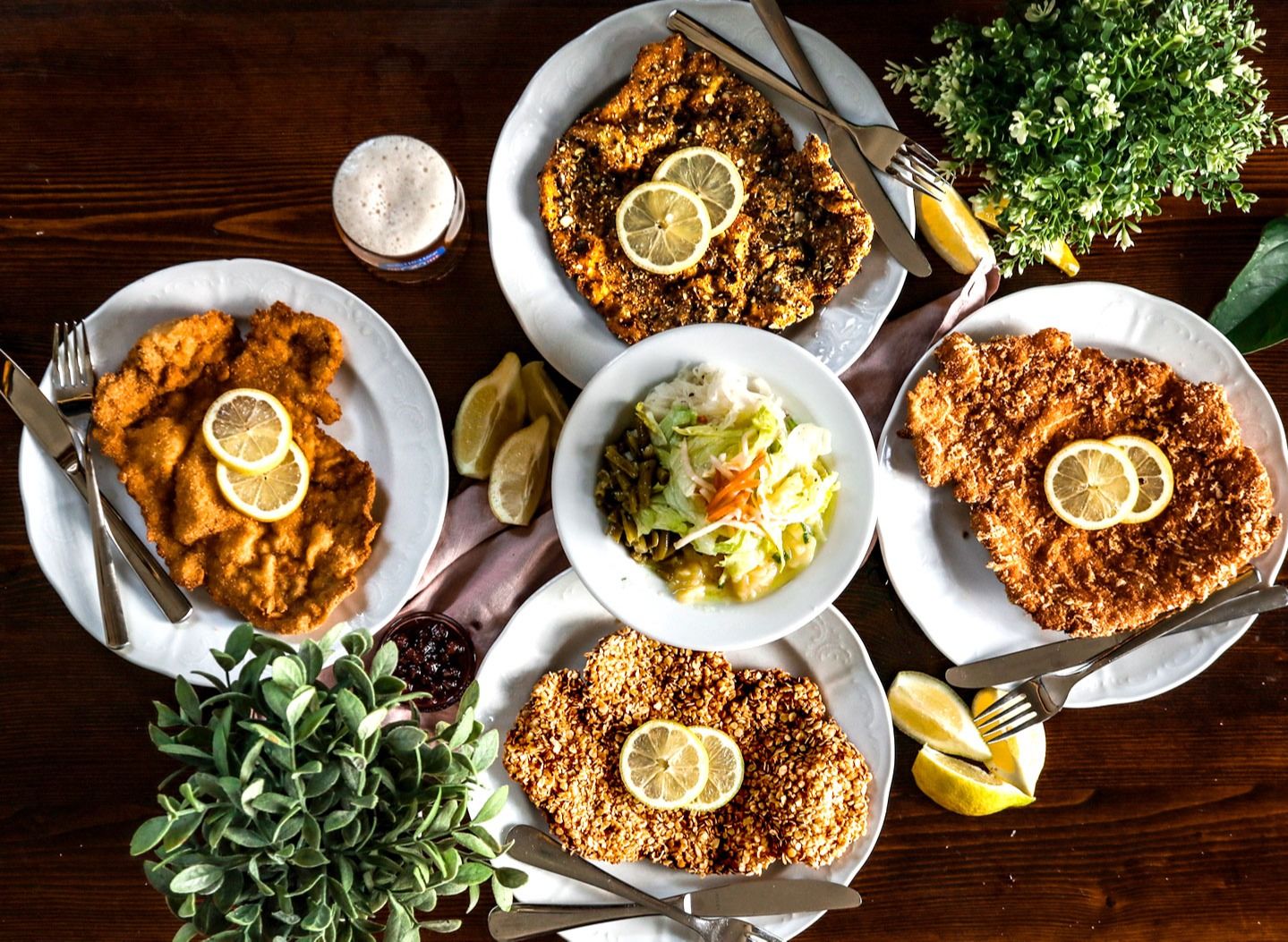 3 Goldene Kugeln - Heinrichstraße Graz - Lieferservice & Speisekarte | foodora.at (mjam.net)