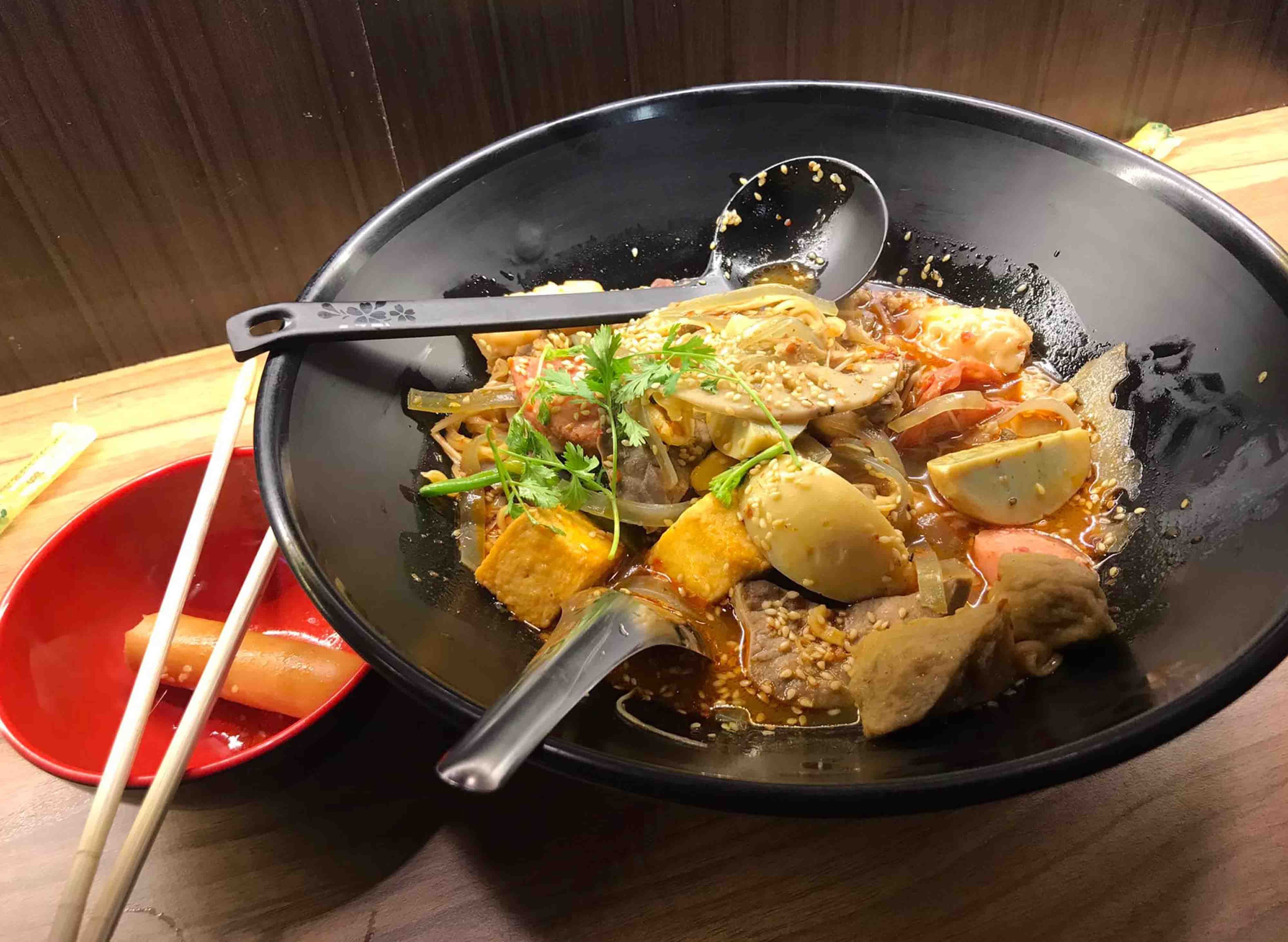 ဝက်ကလေး (မောက်ချိုက်) Menu | Order Online on foodpanda Myanmar