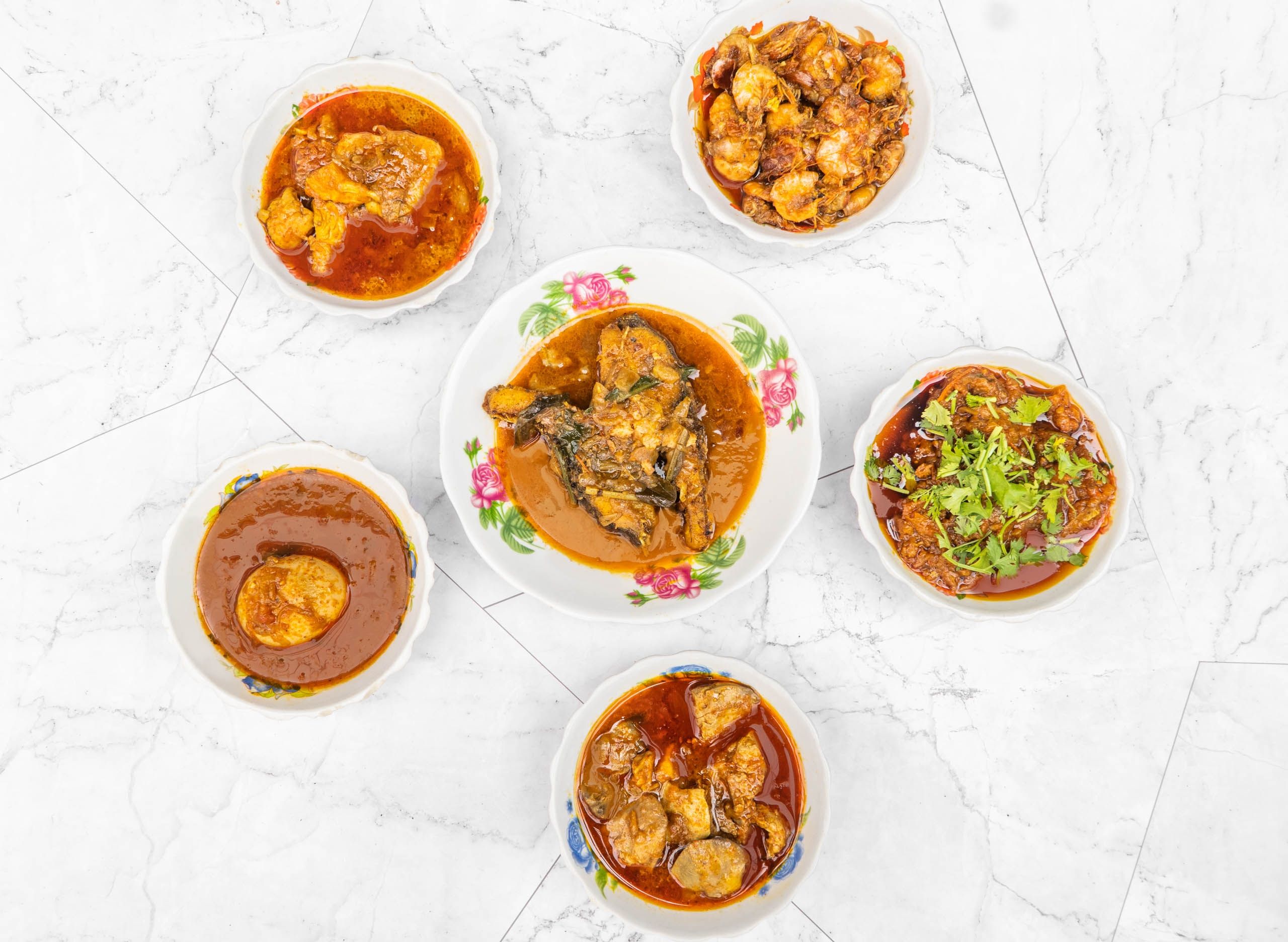 Shwe Moe Thae (Halal Food) Menu | Order Online on foodpanda Myanmar