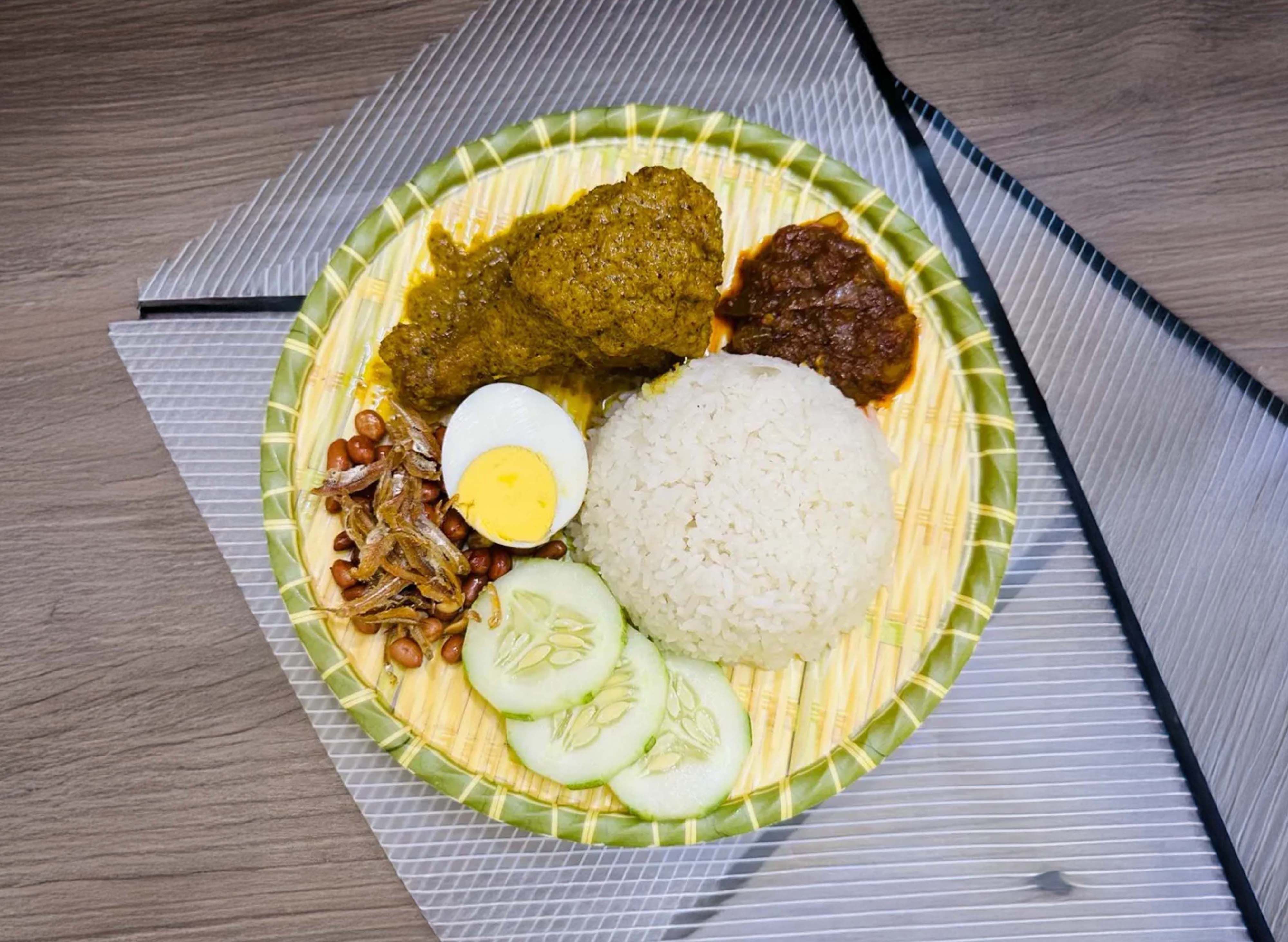 HONG SENG KOPITIAM 宏盛茶楼 (Malim) Menu, Price & Delivery in Durian ...