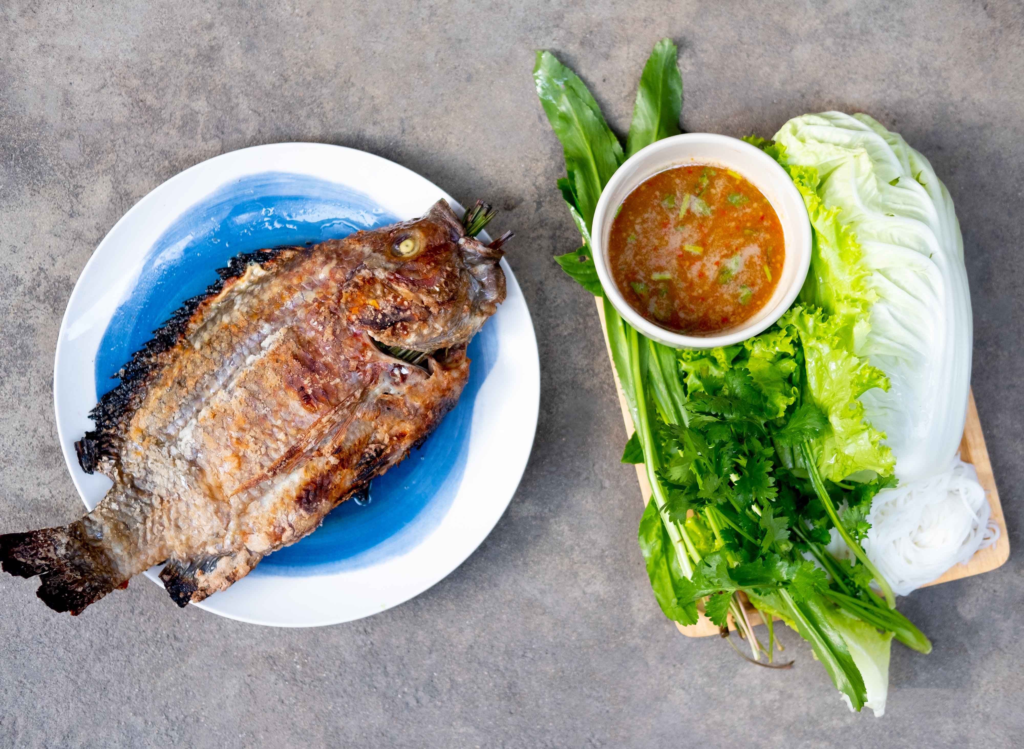 GRILL FISH ROYS menu and delivery in Putatan | foodpanda