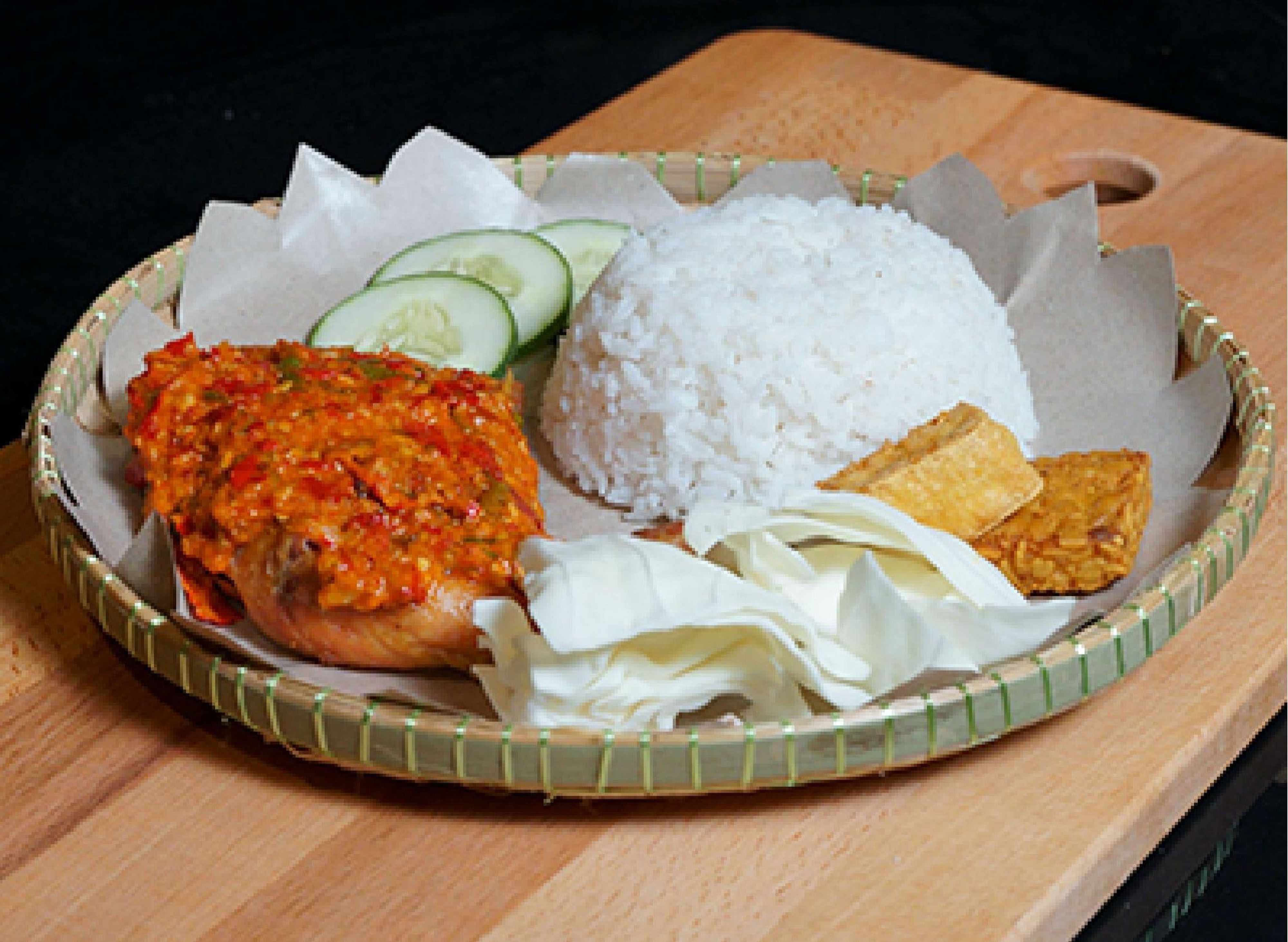 Ayam Getok Mantul Maxim Cheras menu and delivery in Cheras | foodpanda