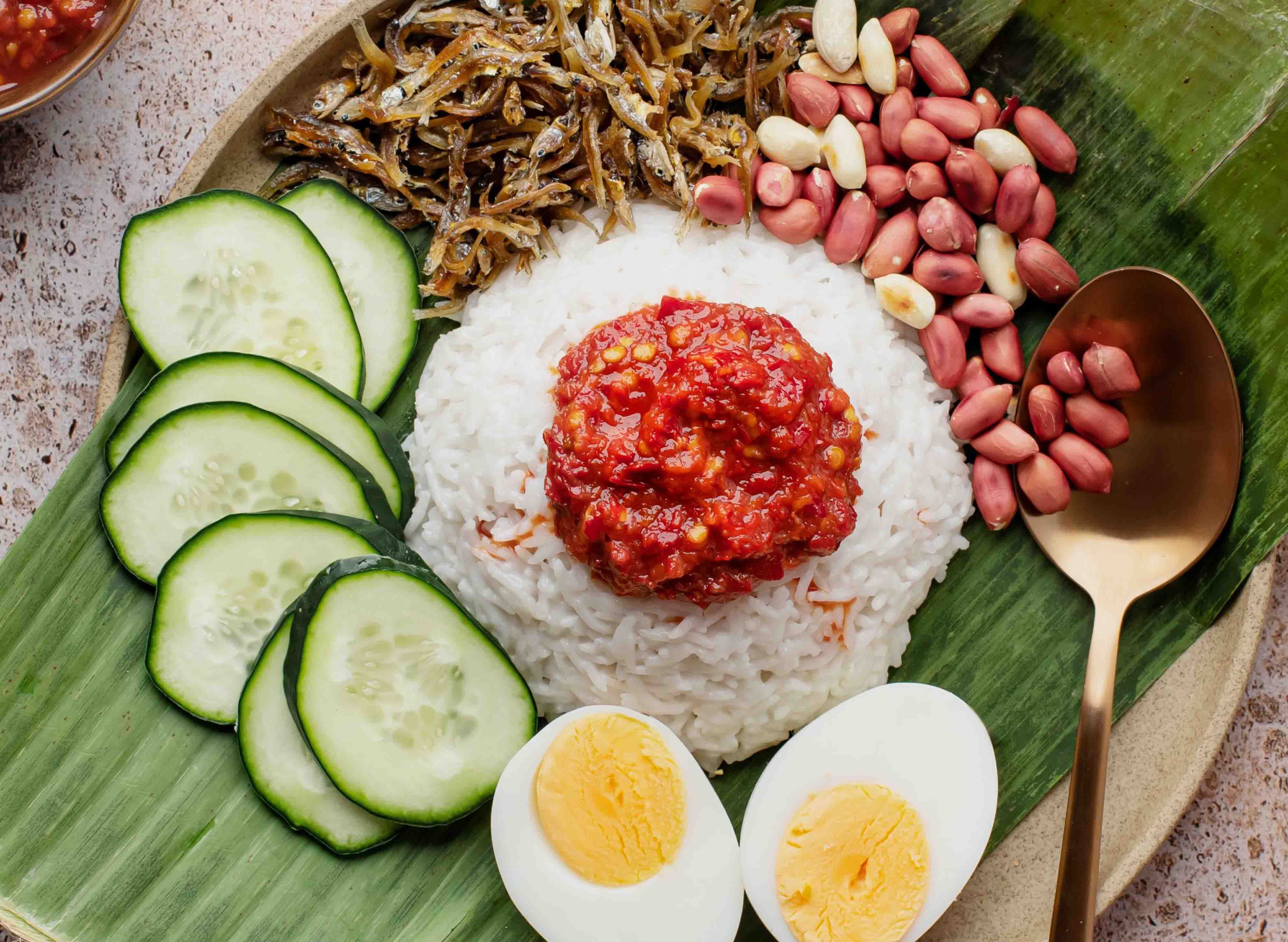NASI LEMAK KAK LONG 7 menu and delivery in Bukit Indah | foodpanda