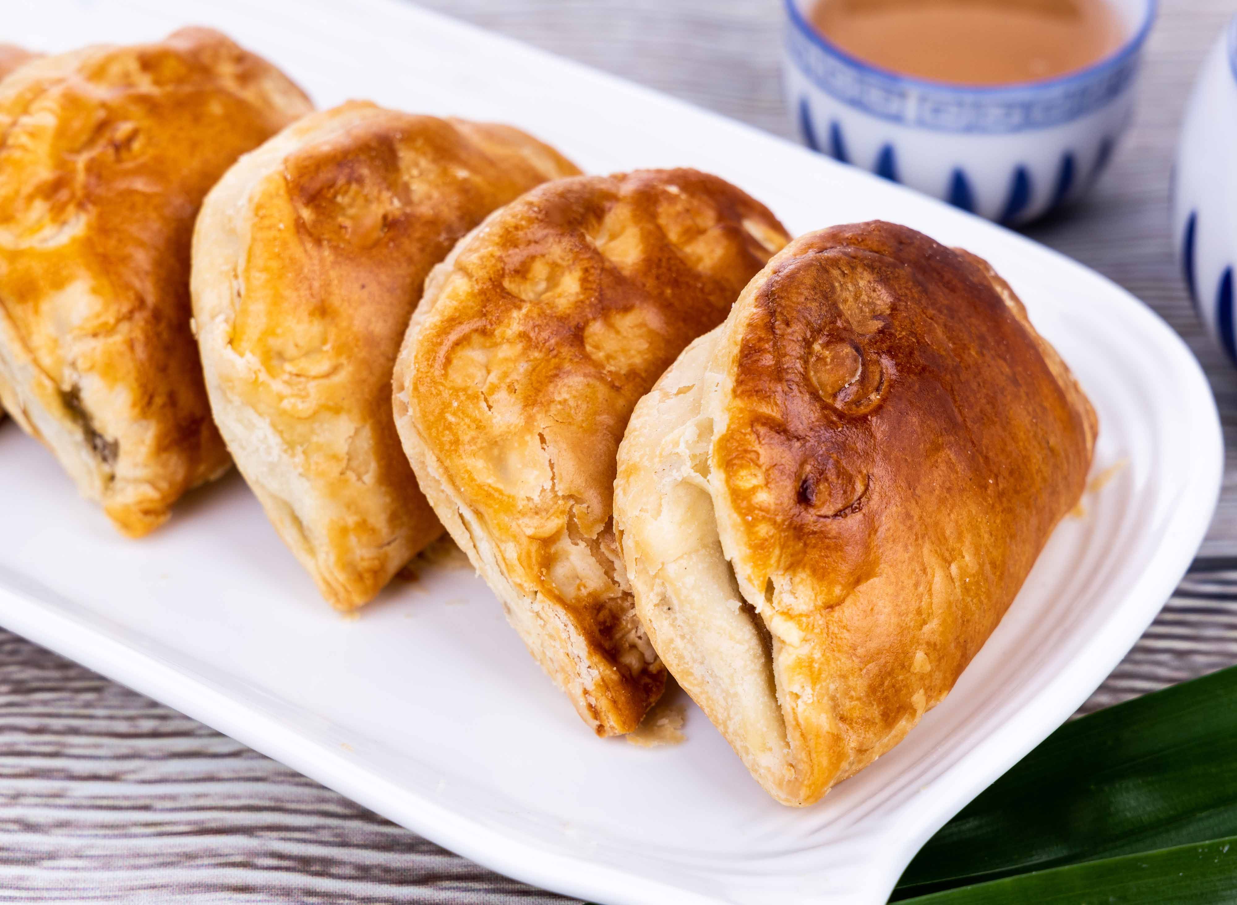 Kedai Biskut Dan Kek Ming Chuang menu and delivery in Mount Austin ...