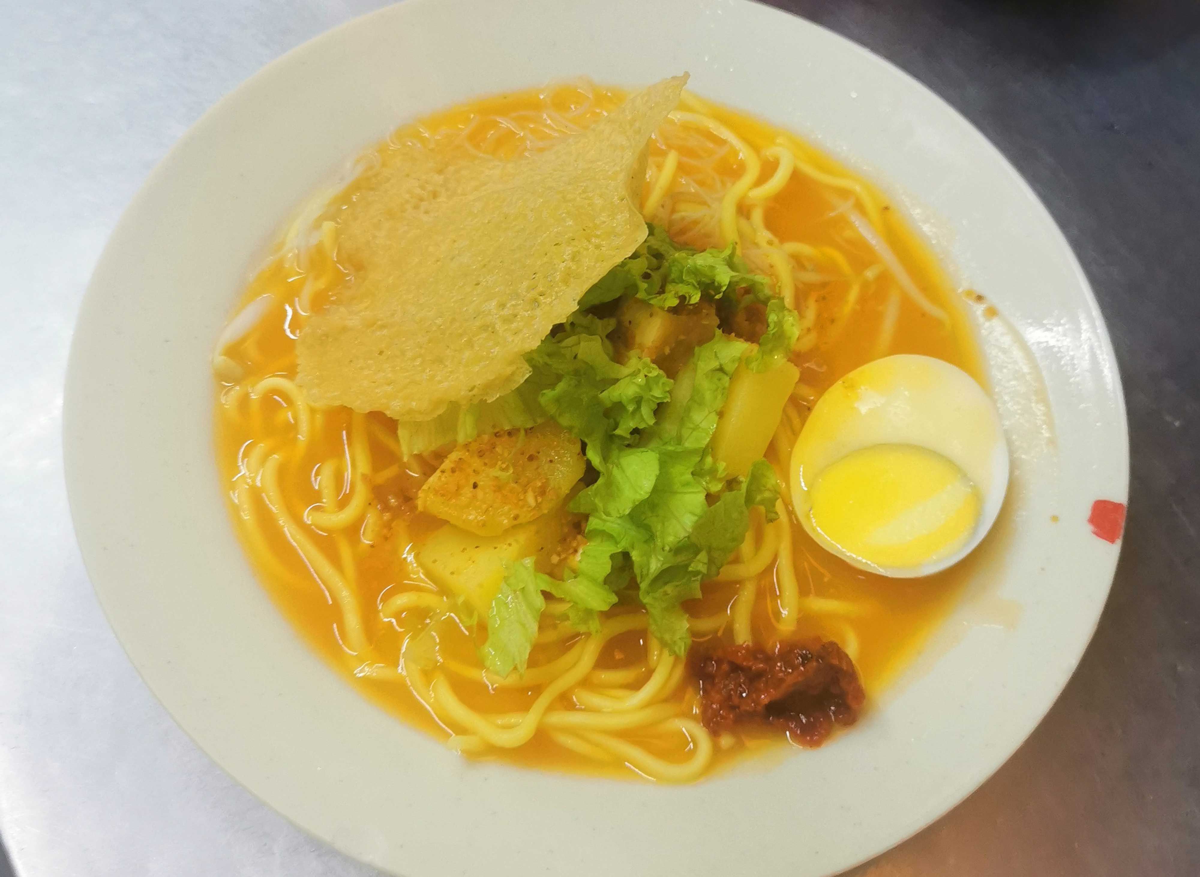 Famous Jawa Mee (Seong Huat Coffeeshop) menu and delivery in Jelutong ...