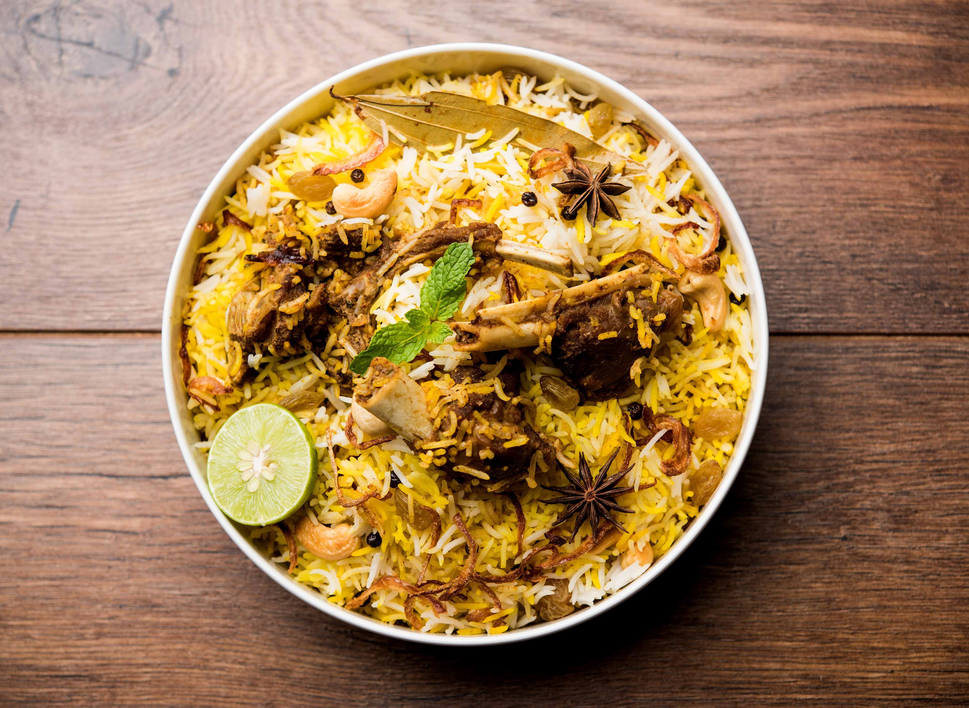 PICKLES & MASALA EMPIRE (INDIAN BANANA LEAF) | Food Delivery from foodpanda