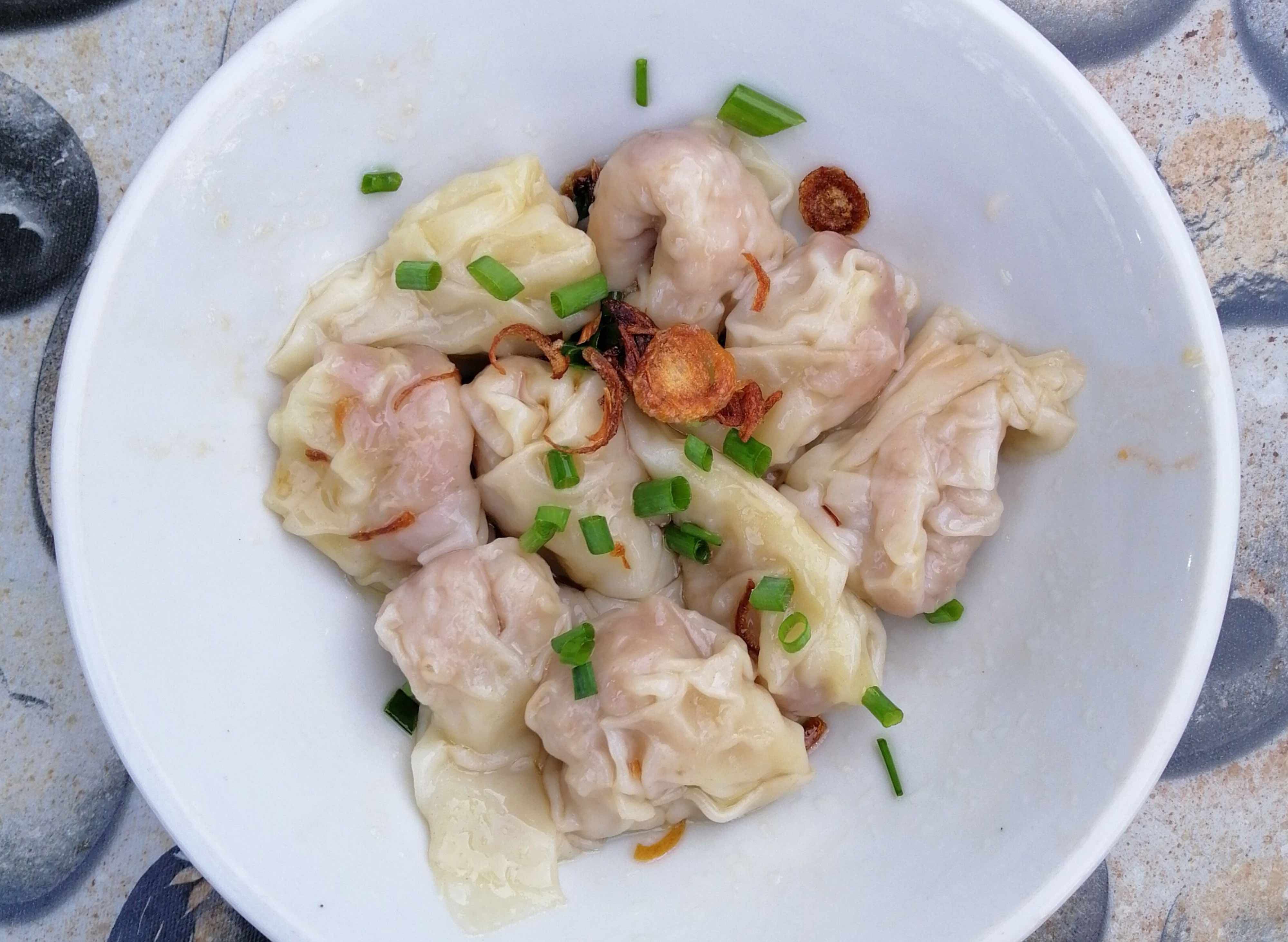 153 Kolo Mee menu and delivery in Bintulu | foodpanda