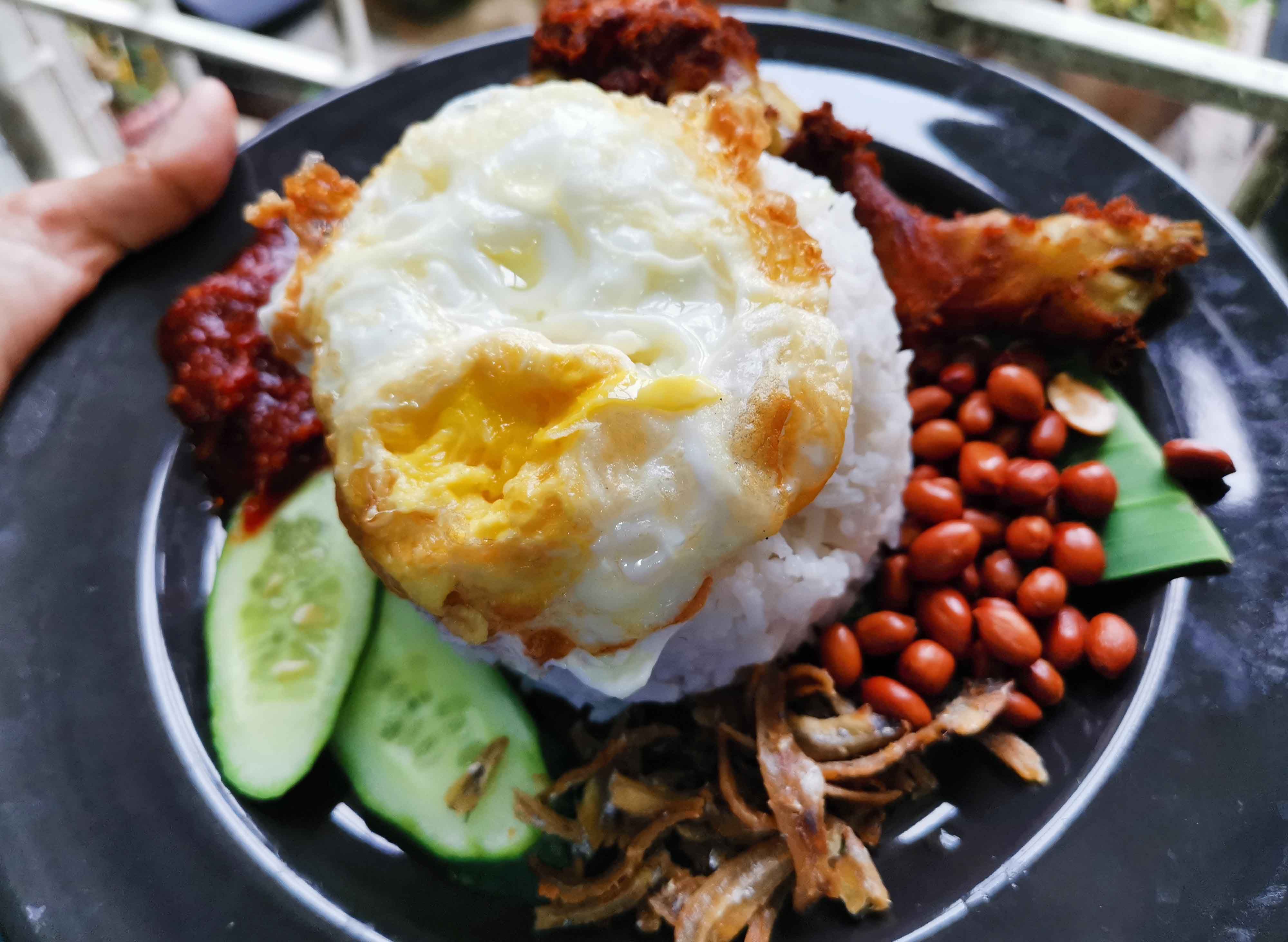 Restoran daun kesom menu and delivery in Cyberjaya | foodpanda