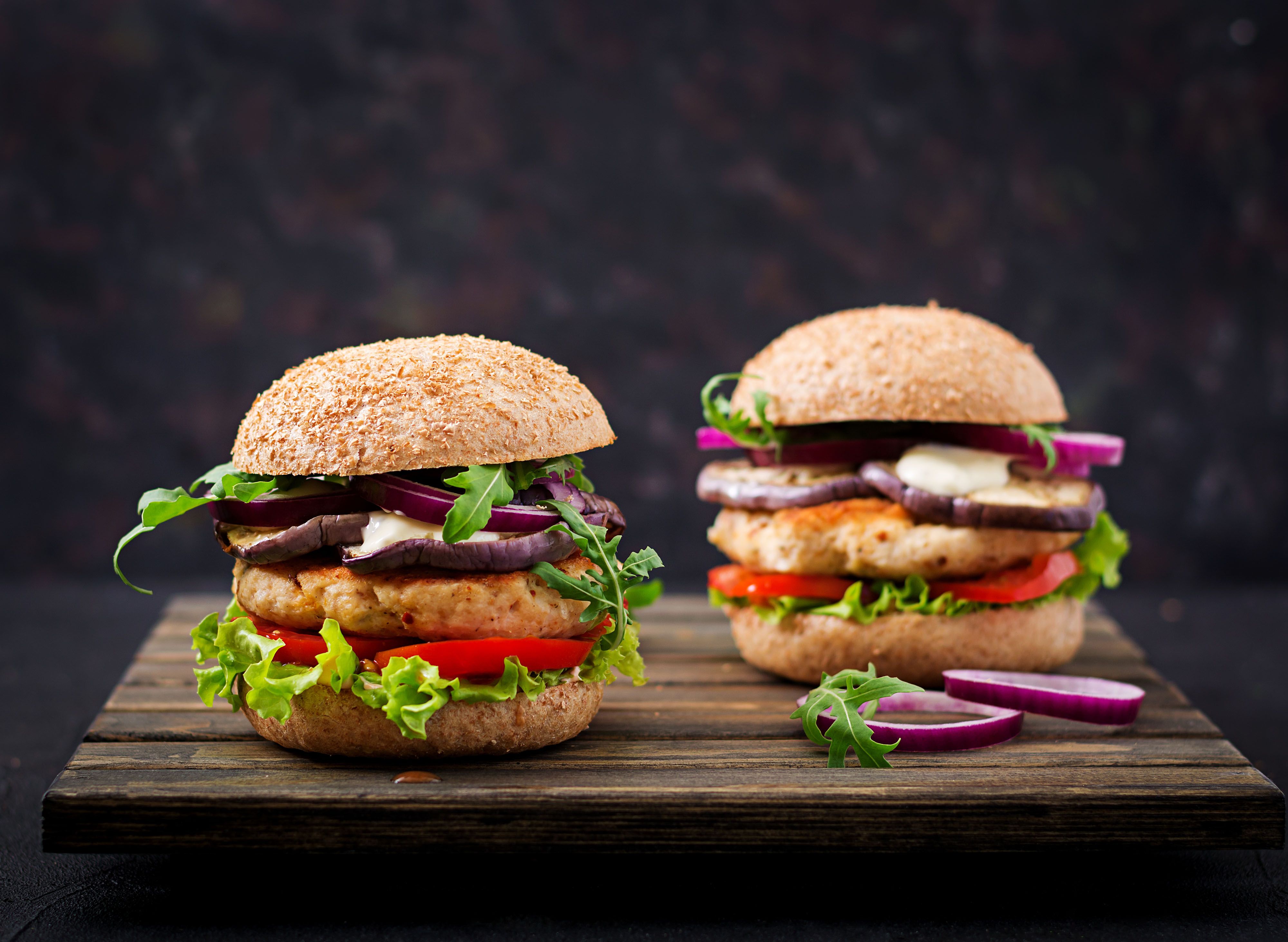 Burger Legend Bakawali menu and delivery in Hulu Selangor | foodpanda