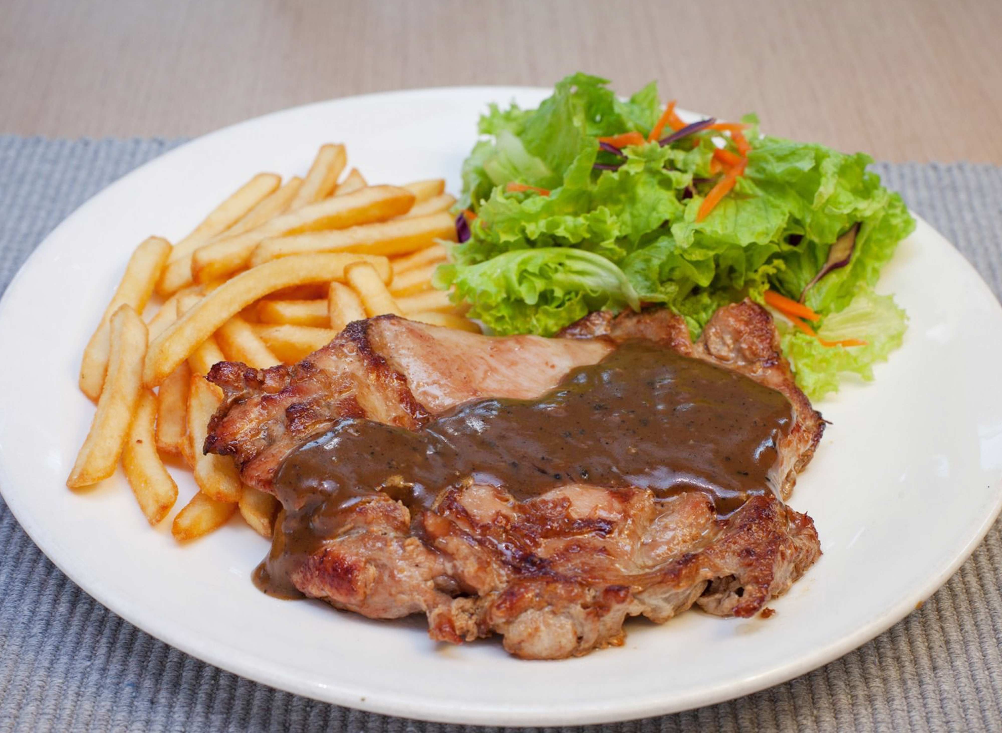 Raintown Restaurant menu and delivery in Cheras | foodpanda