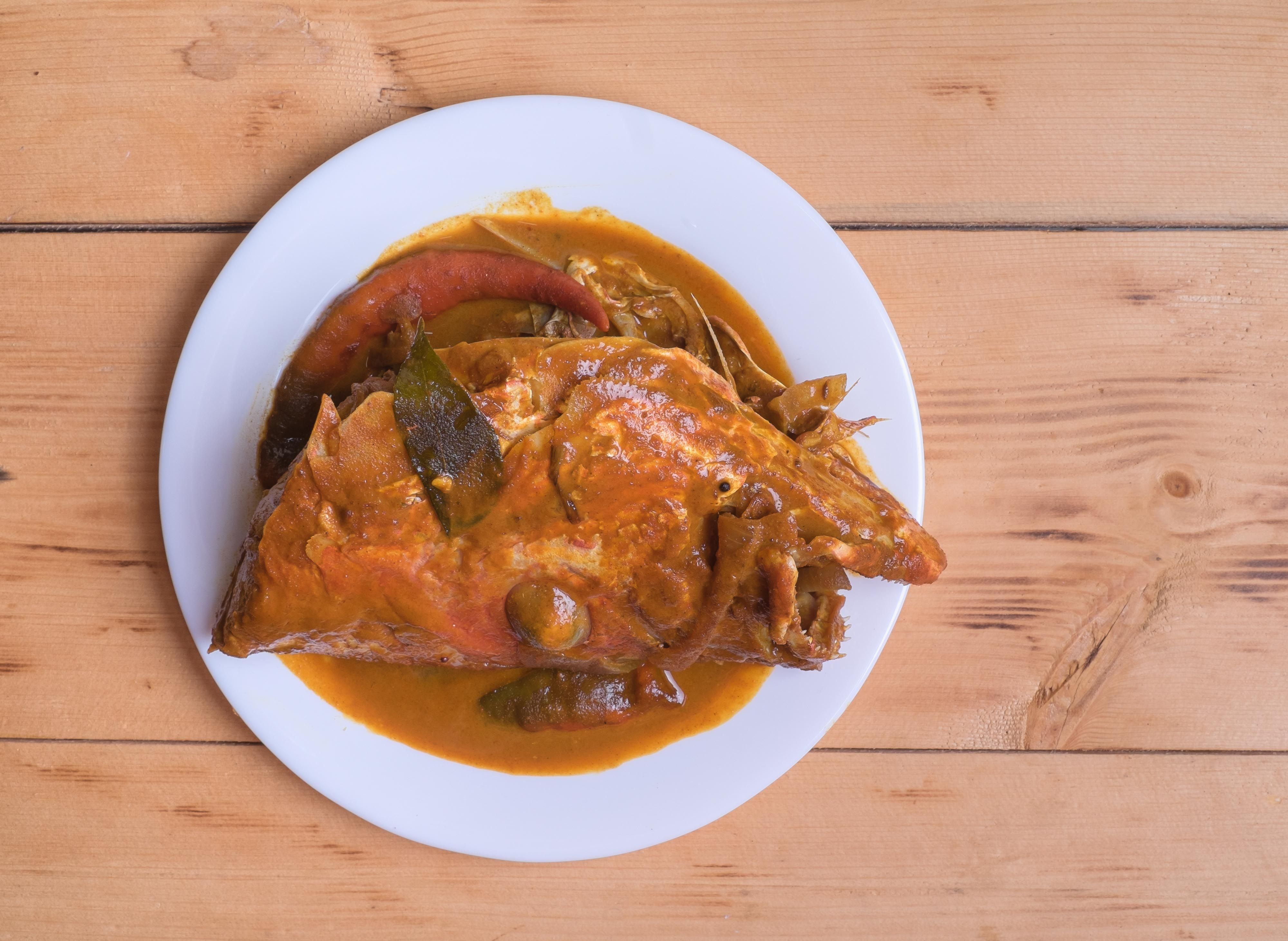 828 RODNEY WONG CURRY LEAF CRAB menu and delivery in Rawang | foodpanda