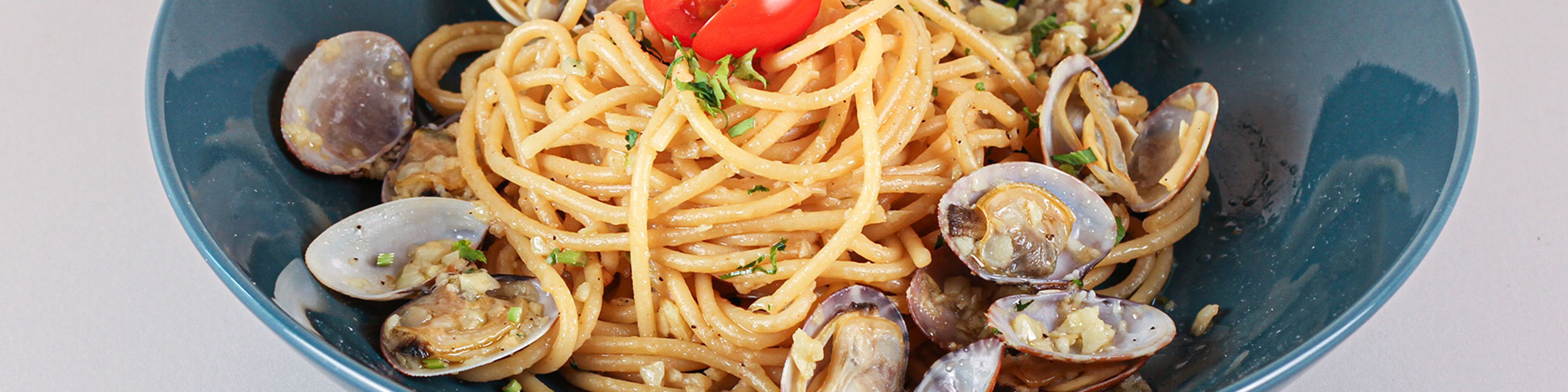 The Living Room (Labuan) menu and delivery in Labuan | foodpanda