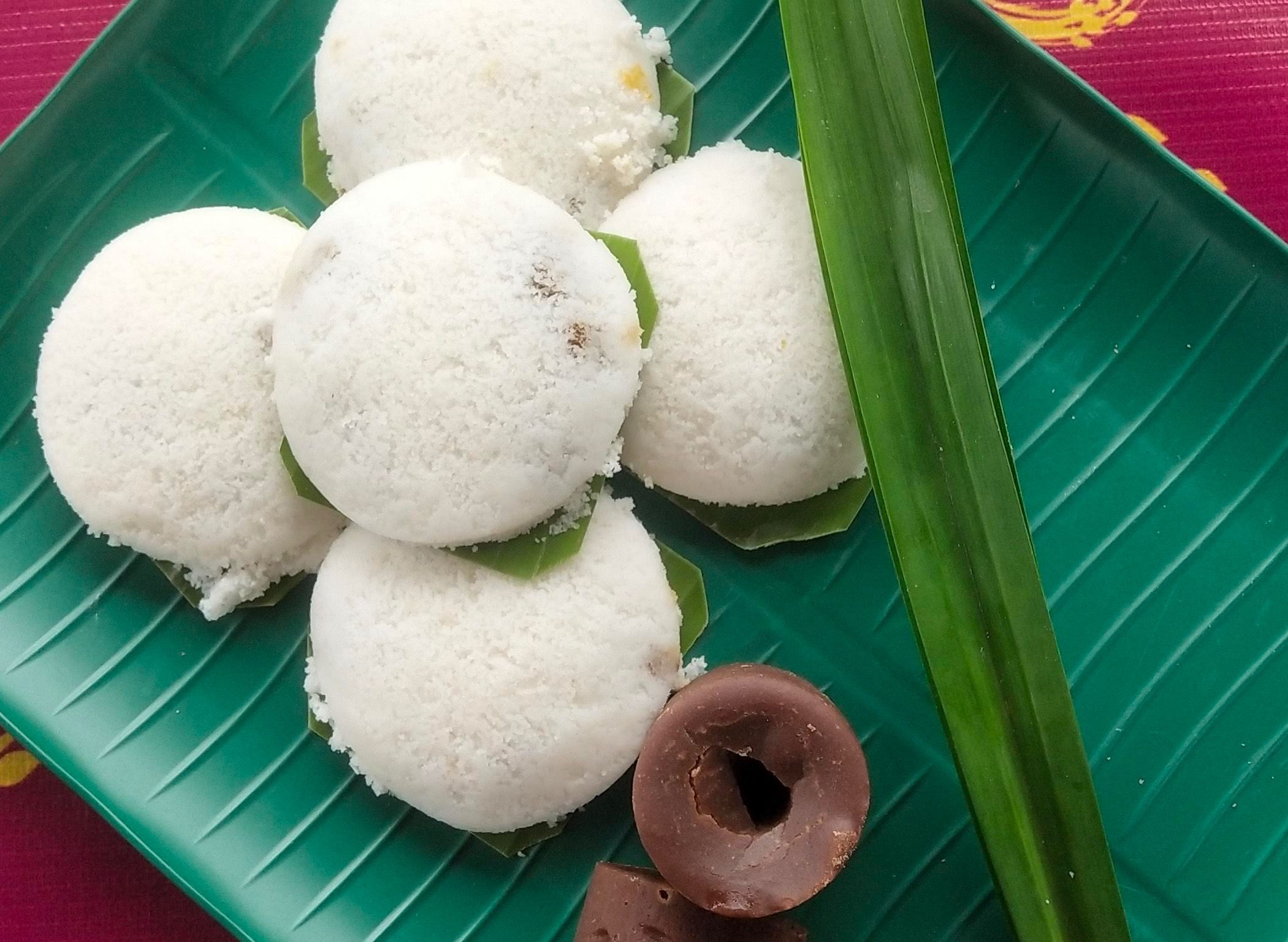 Kelasssik Putu Piring menu and delivery in Melaka | foodpanda