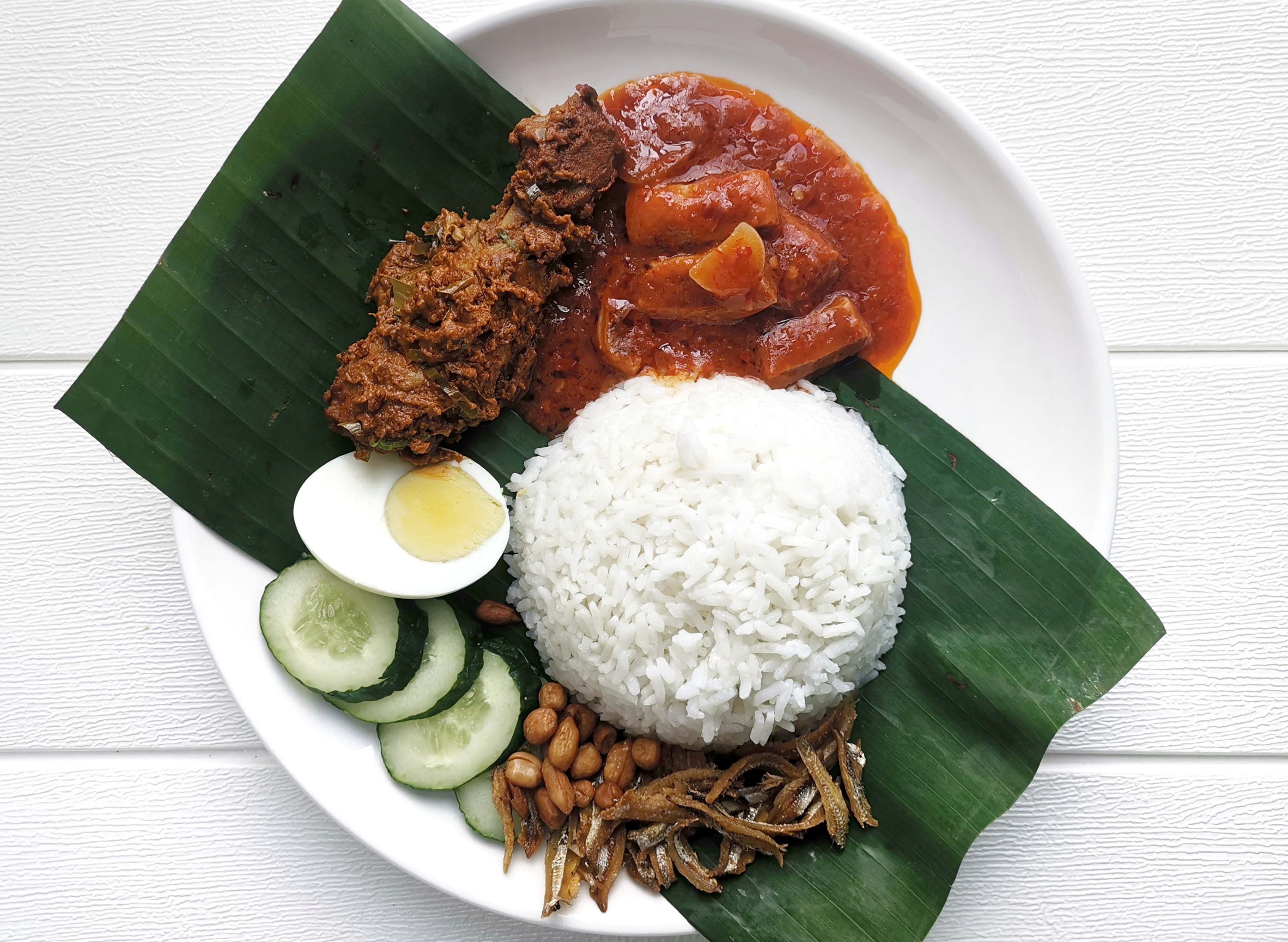 NASI LEMAK TONG KAYU menu and delivery in Johor Bahru | foodpanda