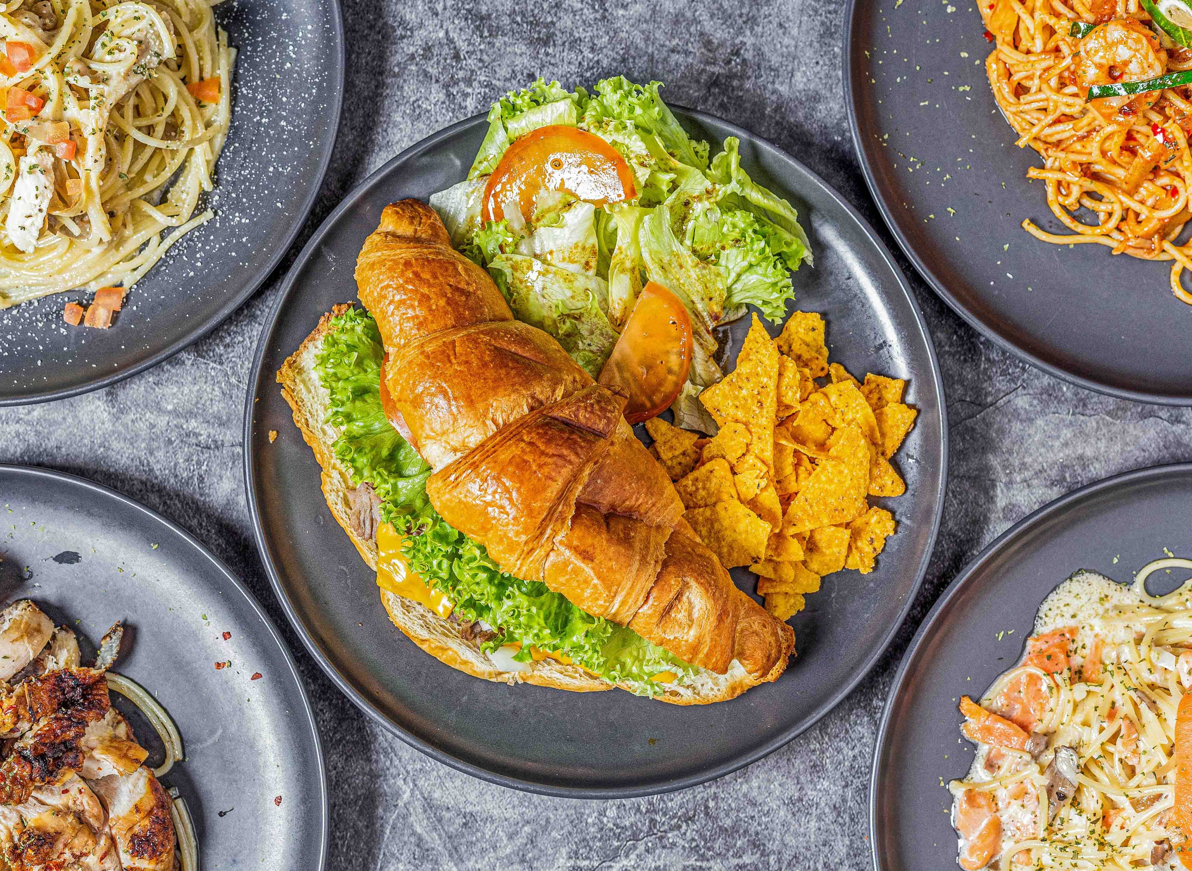 Doi Chaang Caffe (Jaya One) menu and delivery in Petaling Jaya | foodpanda