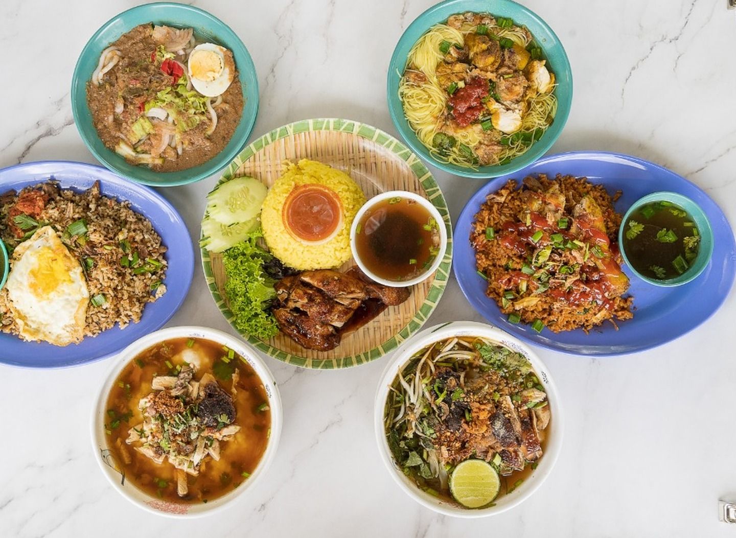 Gerai Makcik Mariah - Nasi campur Nasi ayam dan masakan panas menu in ...