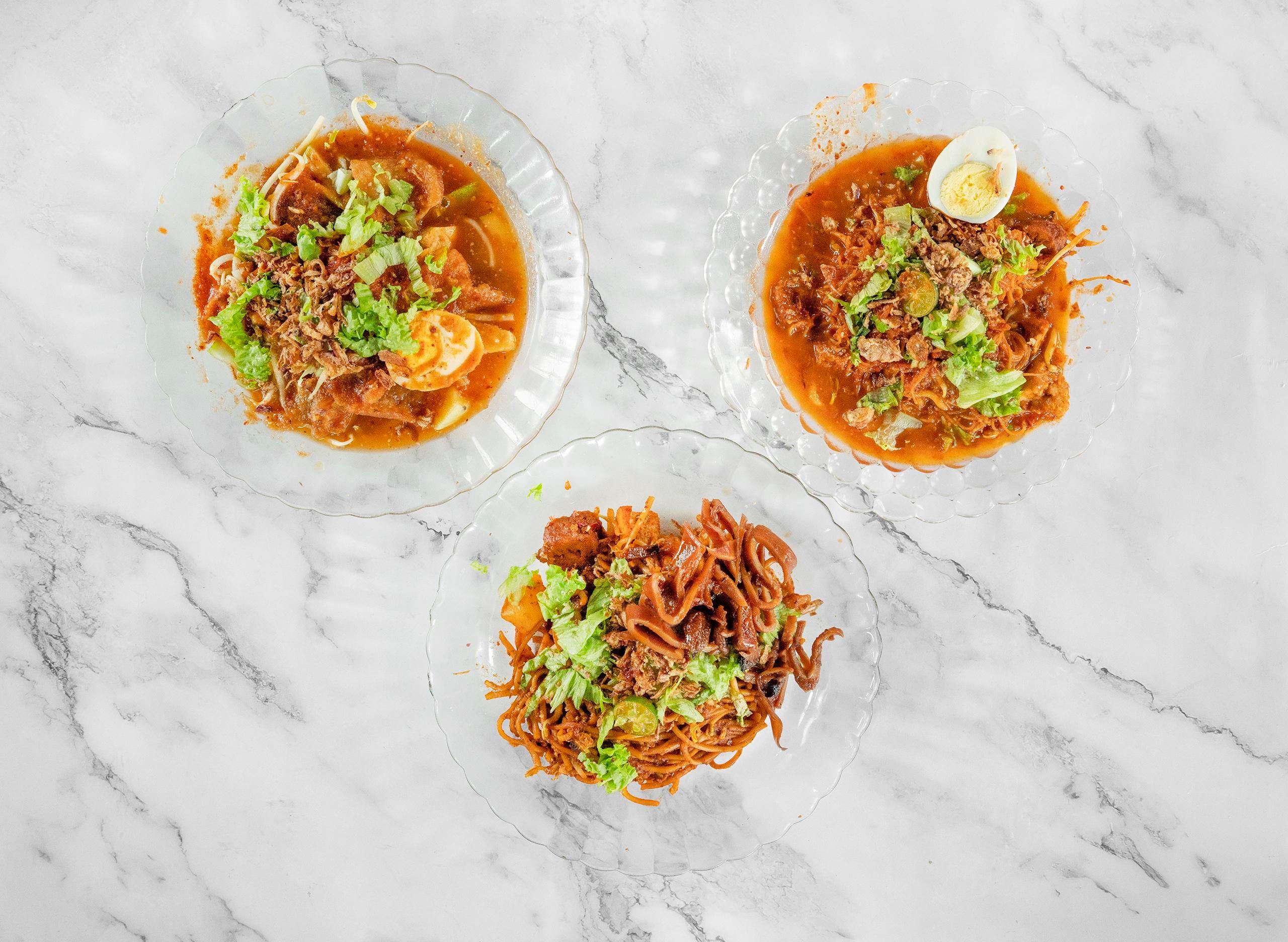 Mee Goreng Mamu Husin Padang Tembak menu and delivery in Jelutong ...