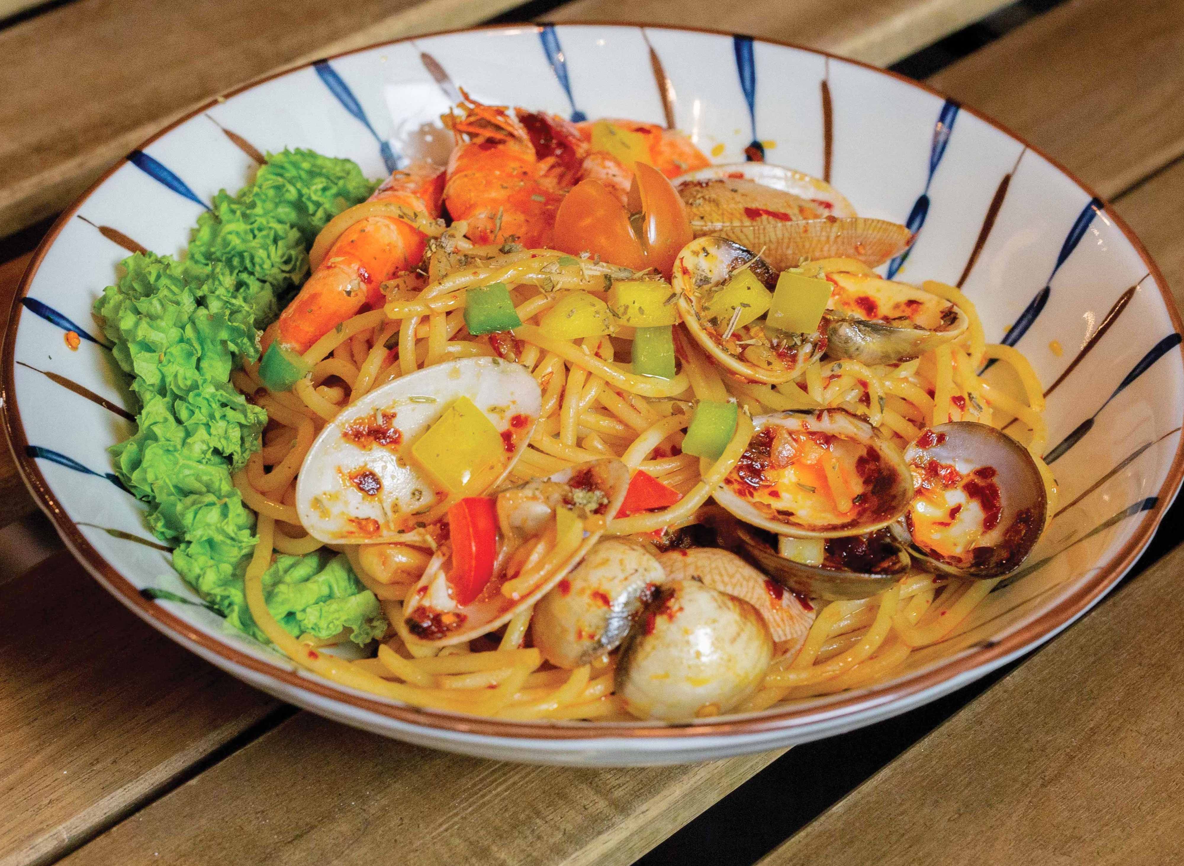 MADER KITCHEN menu and delivery in Kota Bharu | foodpanda