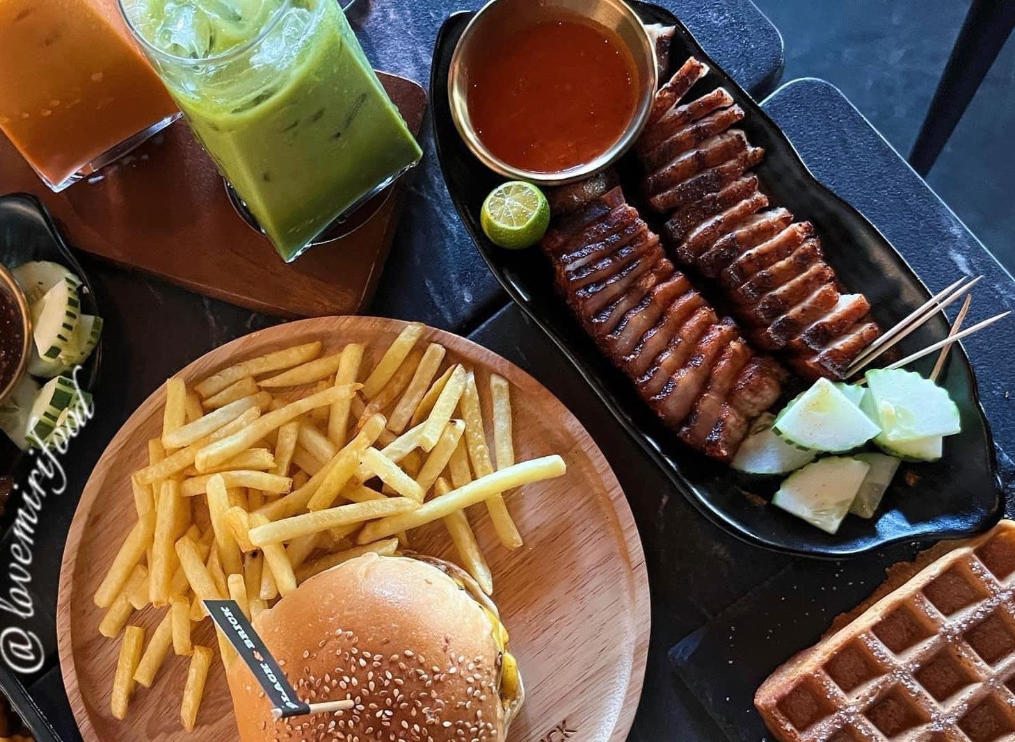 BLACK & BRICK menu and delivery in Miri | foodpanda