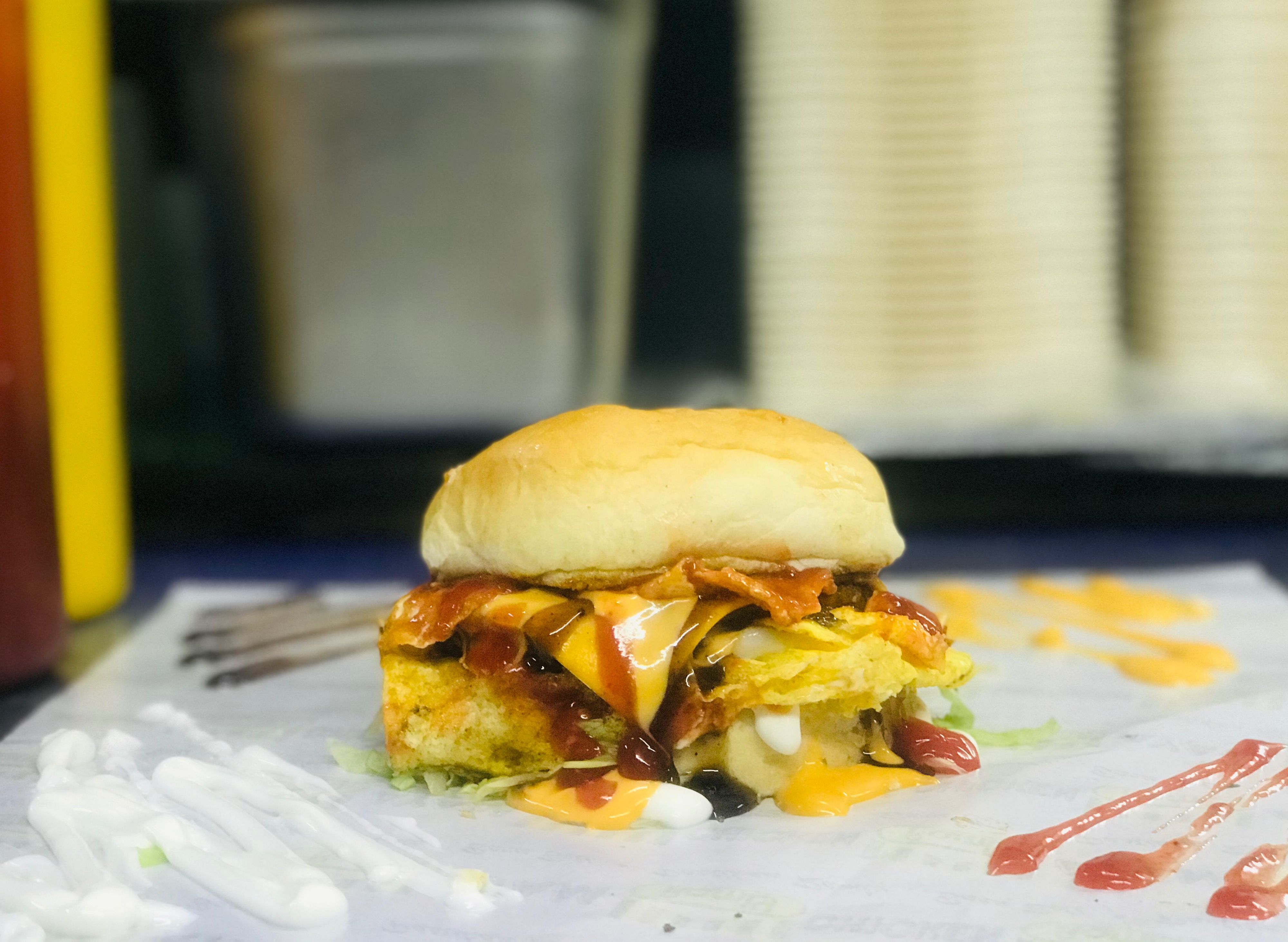 Muazss Burger (Jalan Layang, Perling) menu and delivery in Bukit Indah ...