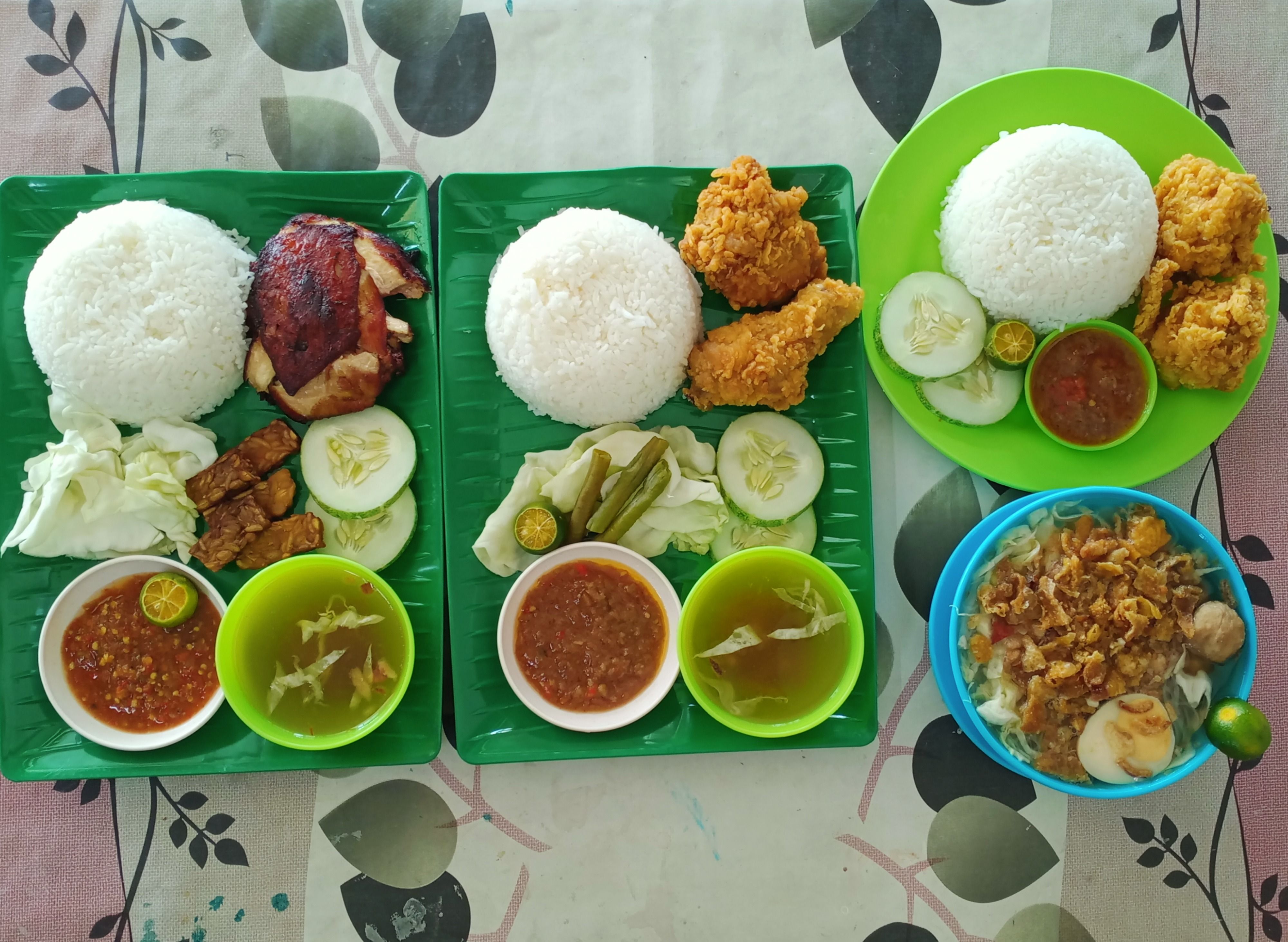 Warung Kak Yati menu and delivery in Kota Kinabalu | foodpanda