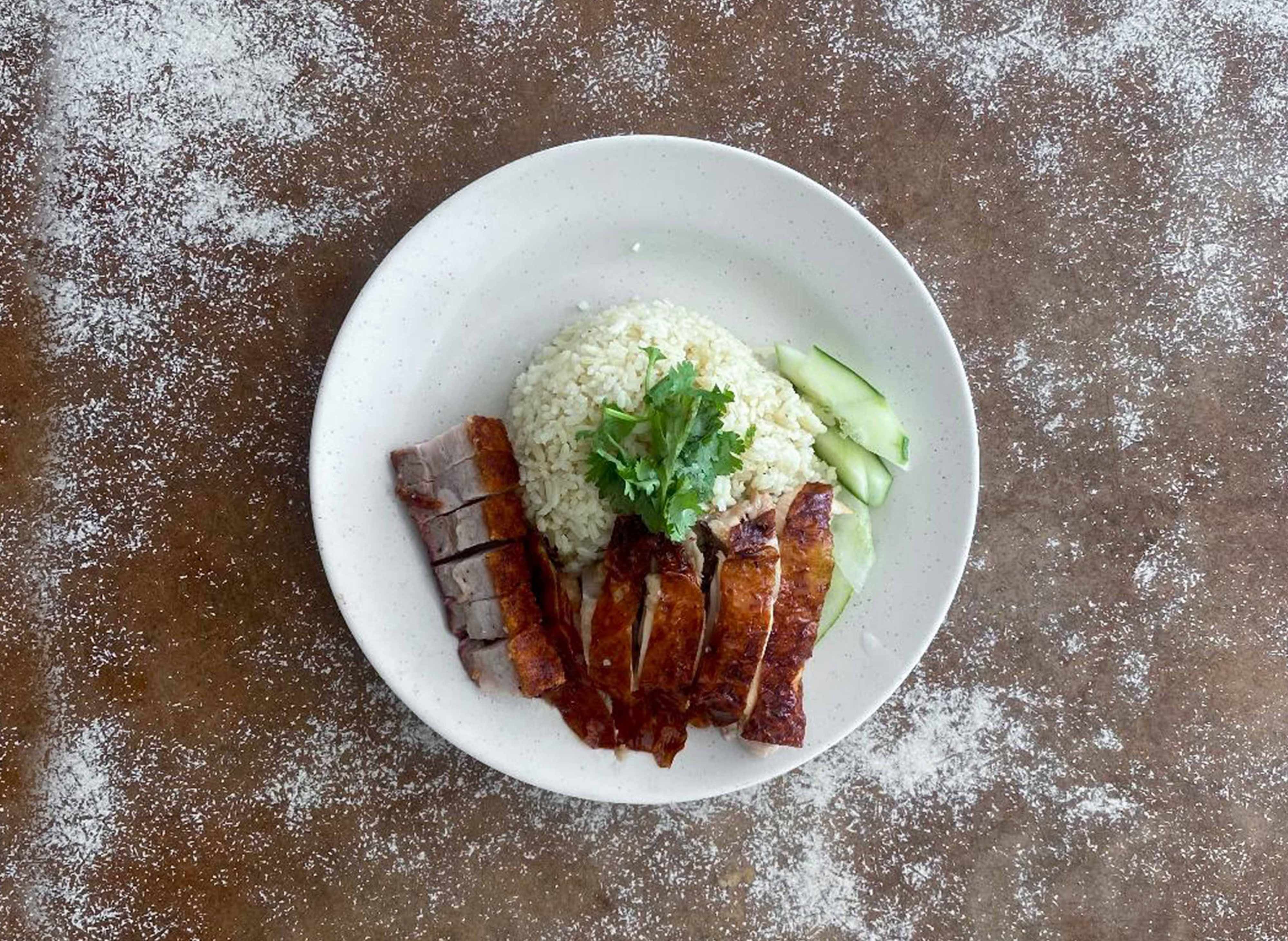 Chicken Rice @ Tai Kong 烧腊饭大光茶餐室 menu and delivery in Kuala Lumpur ...