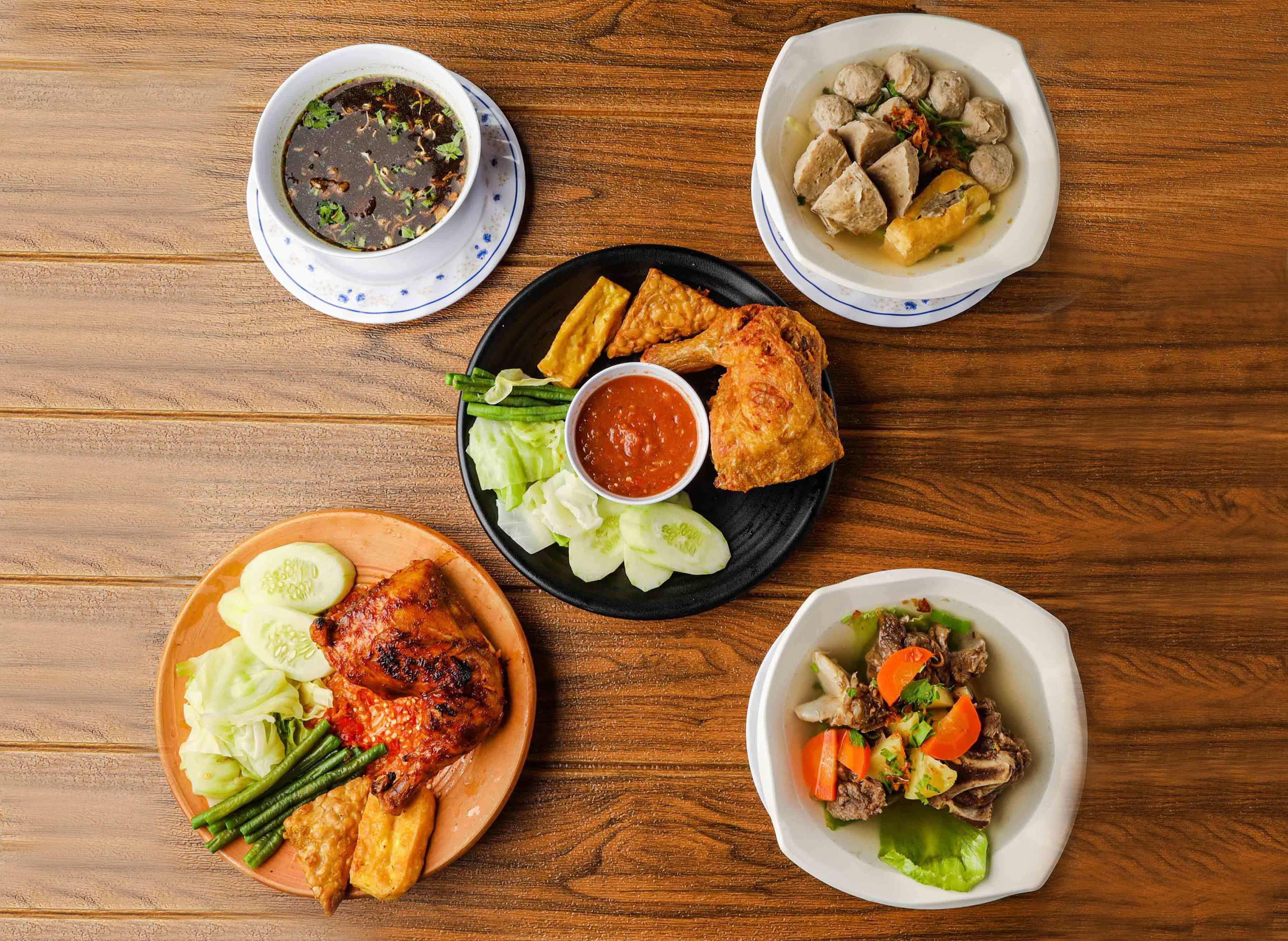 Surabaya Restoran 3 menu and delivery in Miri | foodpanda