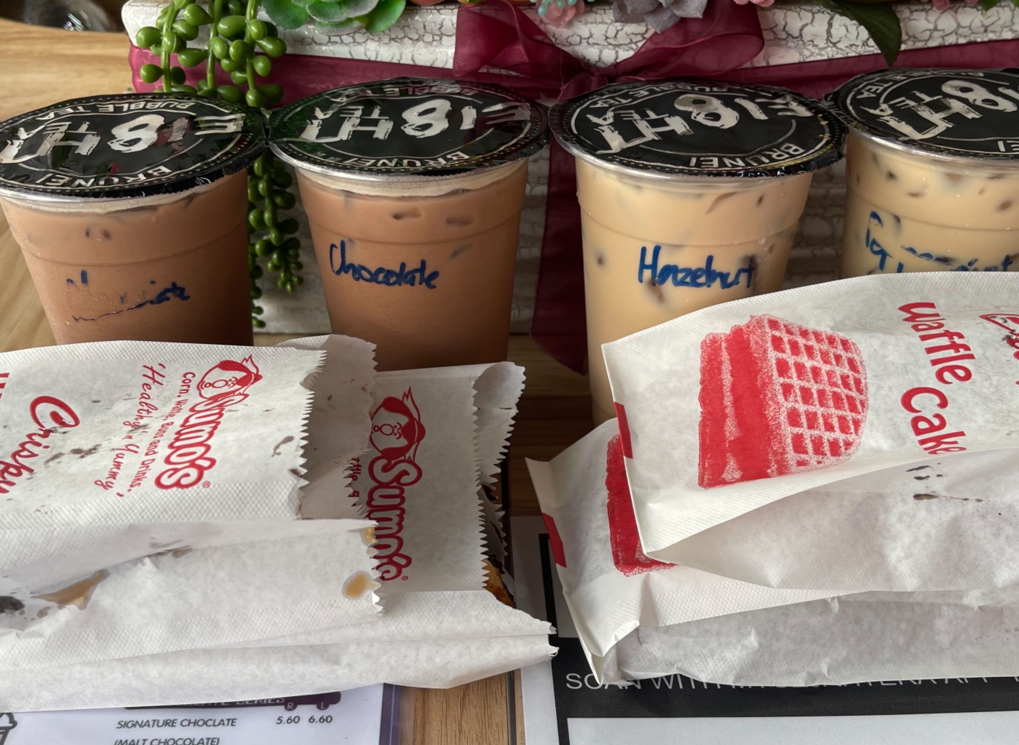 Brunei Eight Tea (Papar) menu and delivery in Papar | foodpanda