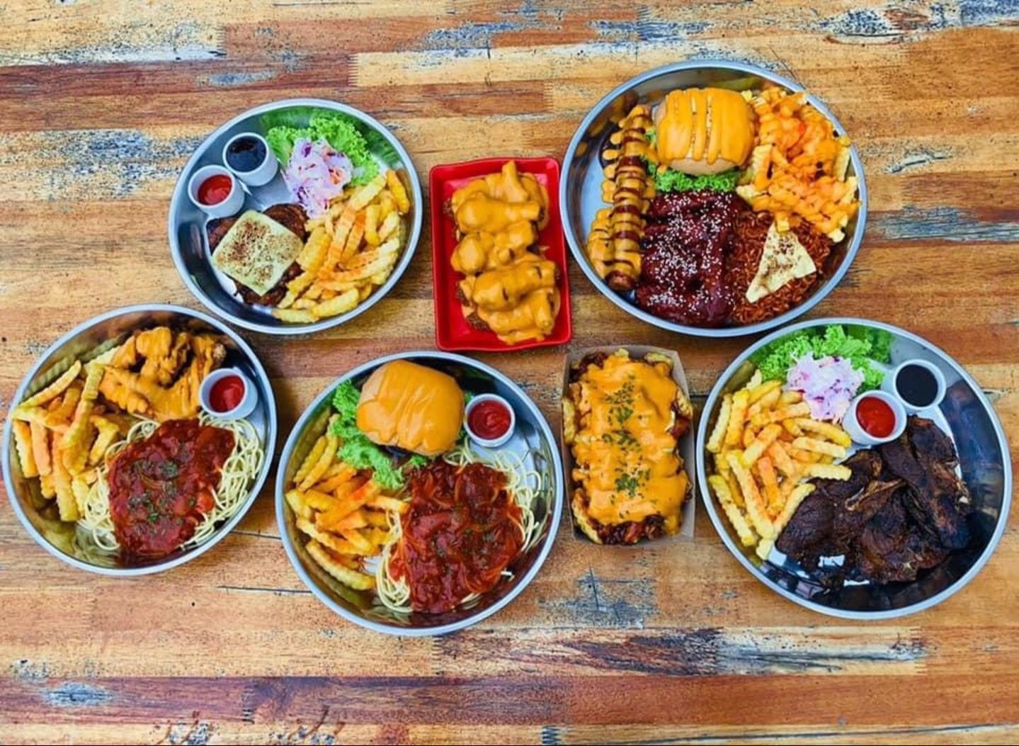UNIHAUS SAMARAHAN menu and delivery in Samarahan | foodpanda
