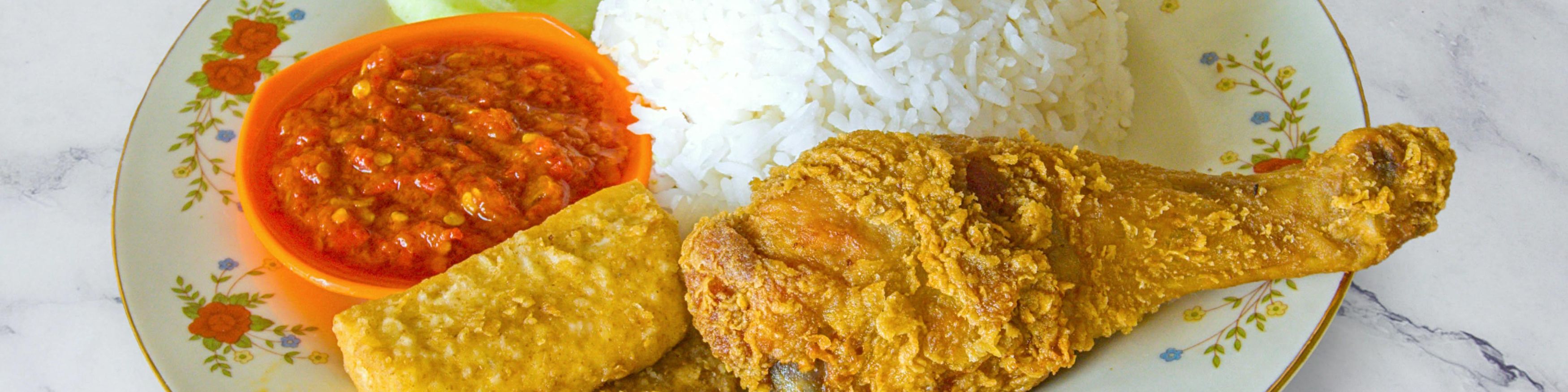 IBU LIS AYAM PENYET & BAKSO menu and delivery in Perai | foodpanda