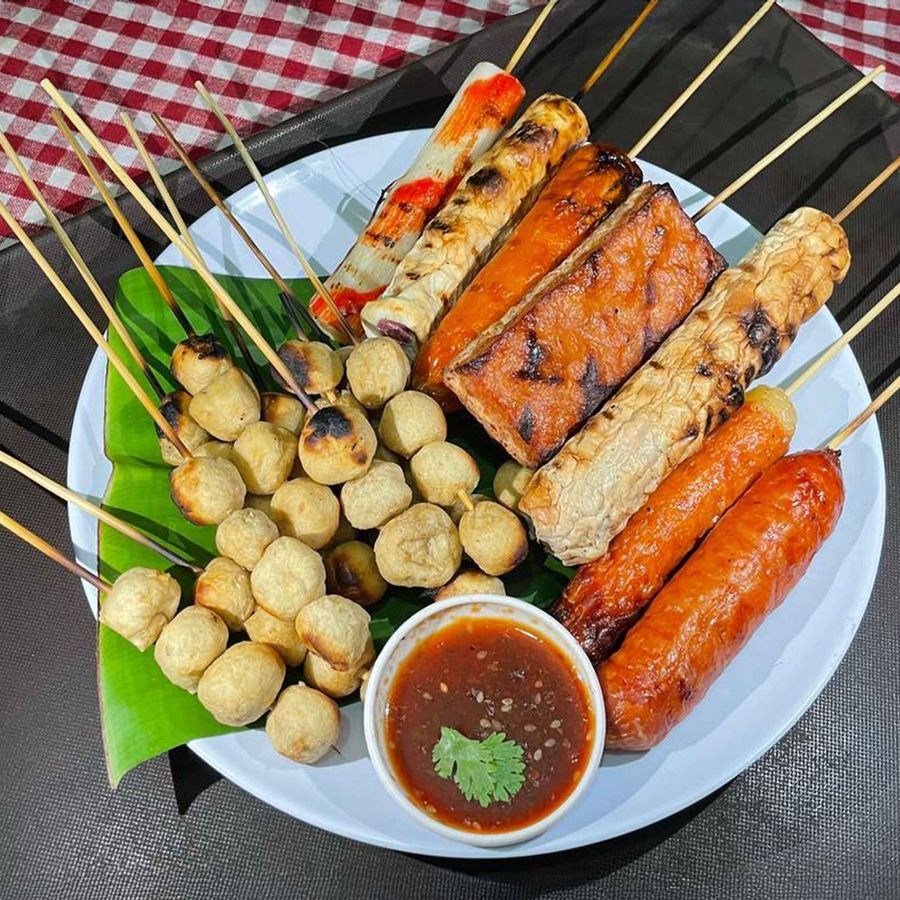 Lokcing & Sosej Bakar Aroi Thai Menu, Price & Delivery in Hulu Langat ...