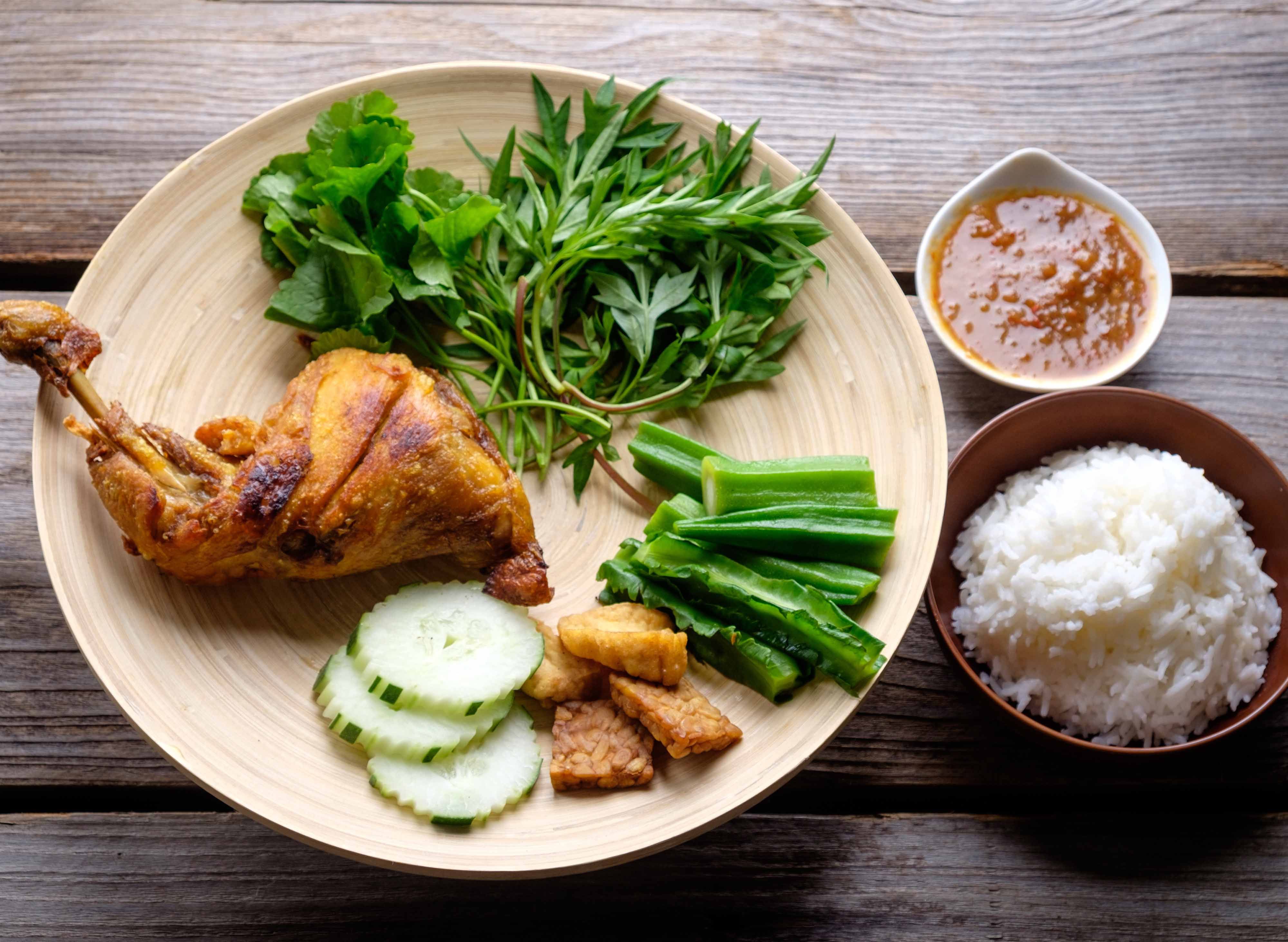 FC10 Nasi Ayam (Lotus's Bukit Indah) menu and delivery in Bukit Indah ...