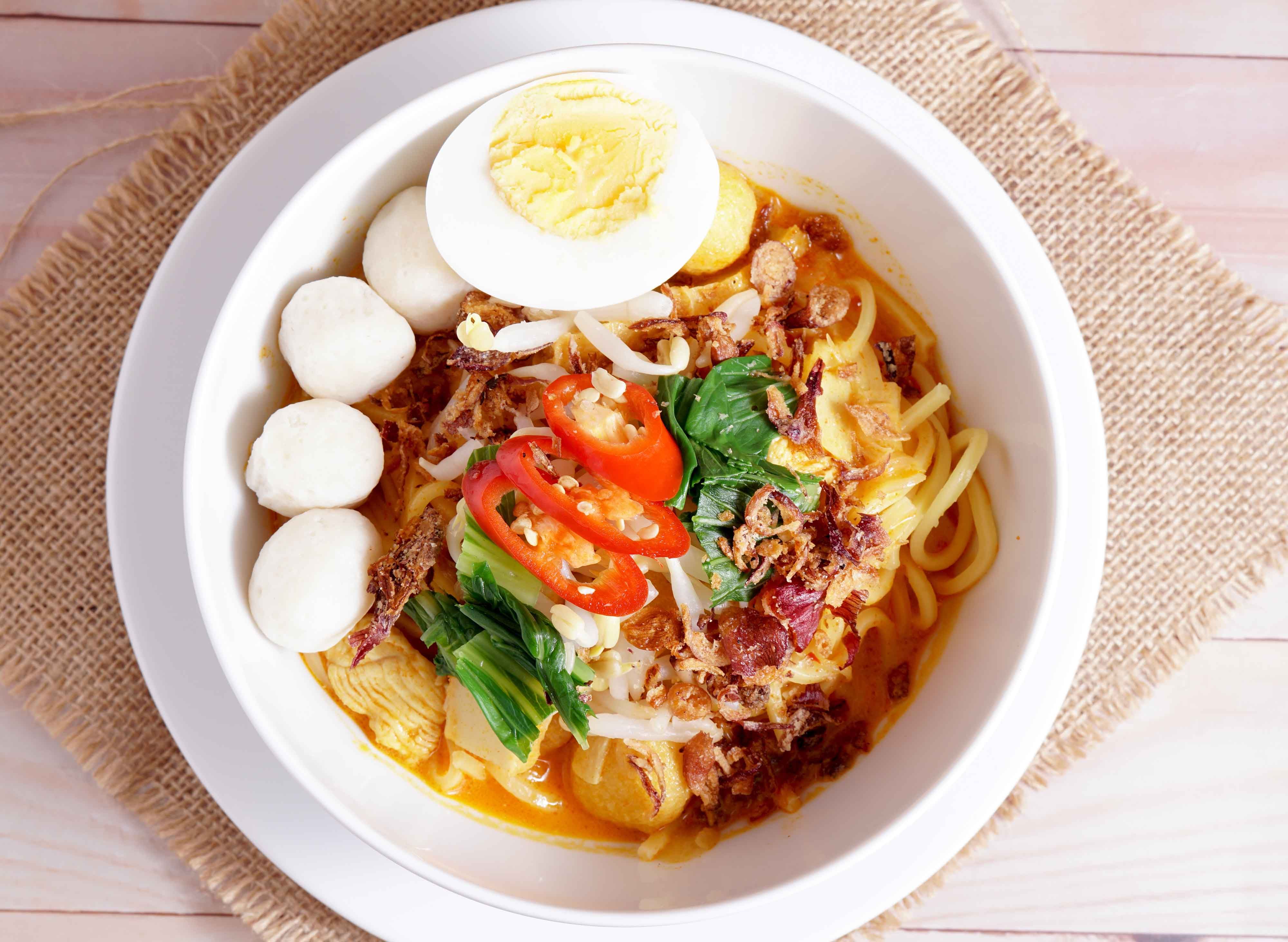 Mee Kari Mak Za - Warung Si Penarik Beca | Food Delivery from foodpanda