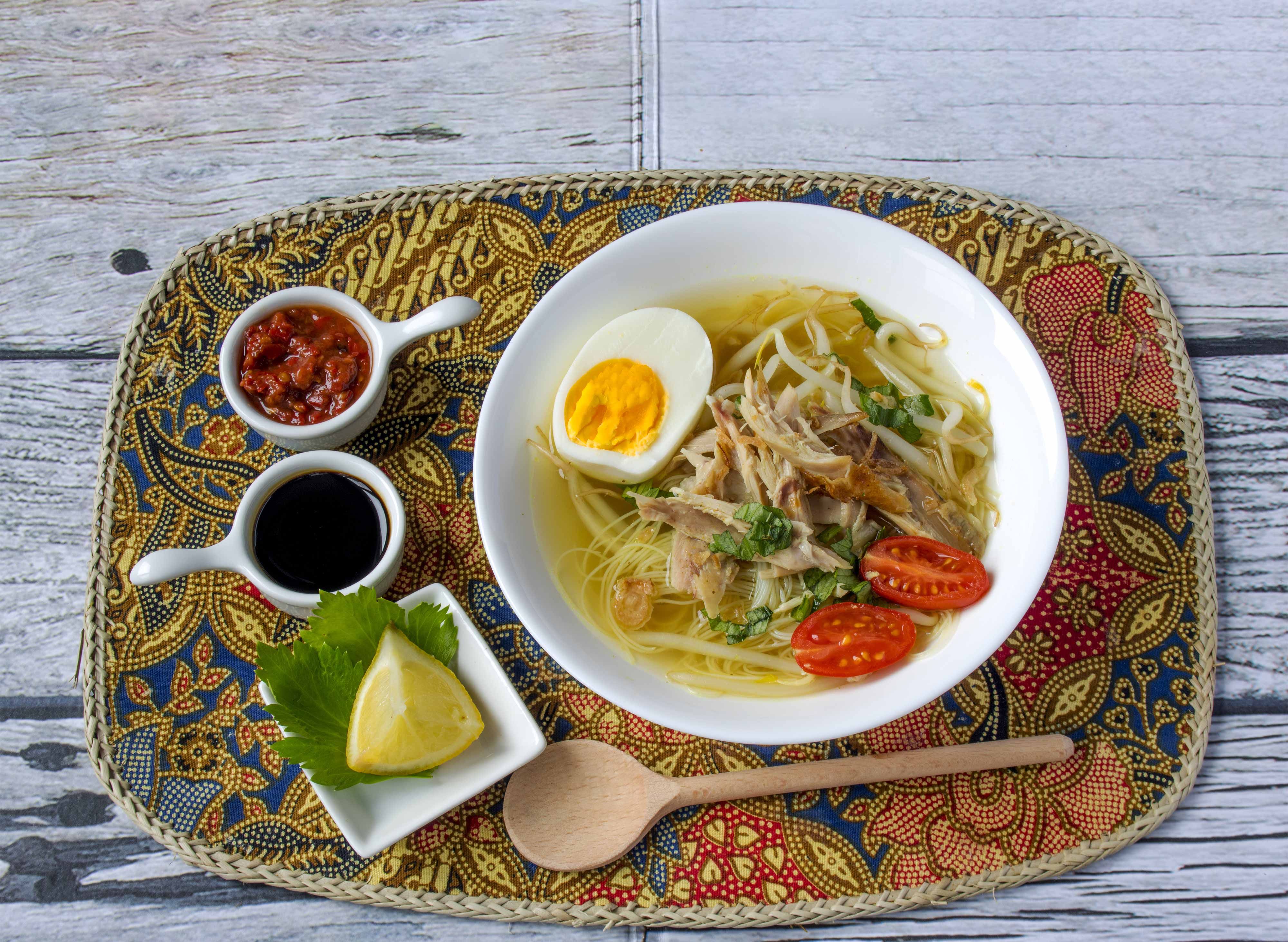 Hasimah Yoon Rnr Tol Lama Slim River menu and delivery in Muallim ...