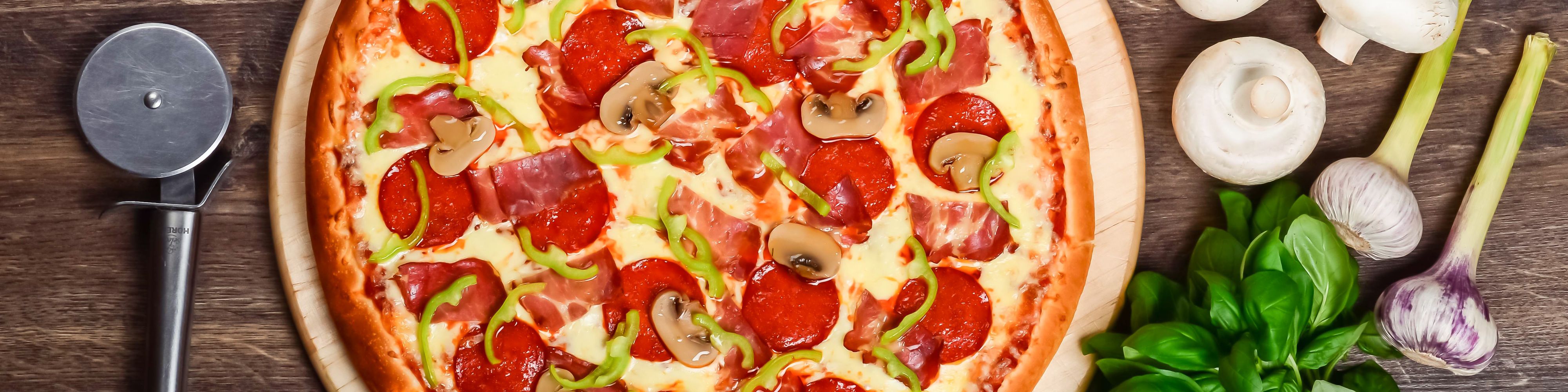 Take away fra Selbak Pizza i Fredrikstad med foodora-levering, meny