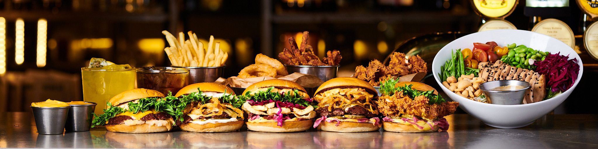 Phil's Burgers meny - Beställ online | foodora