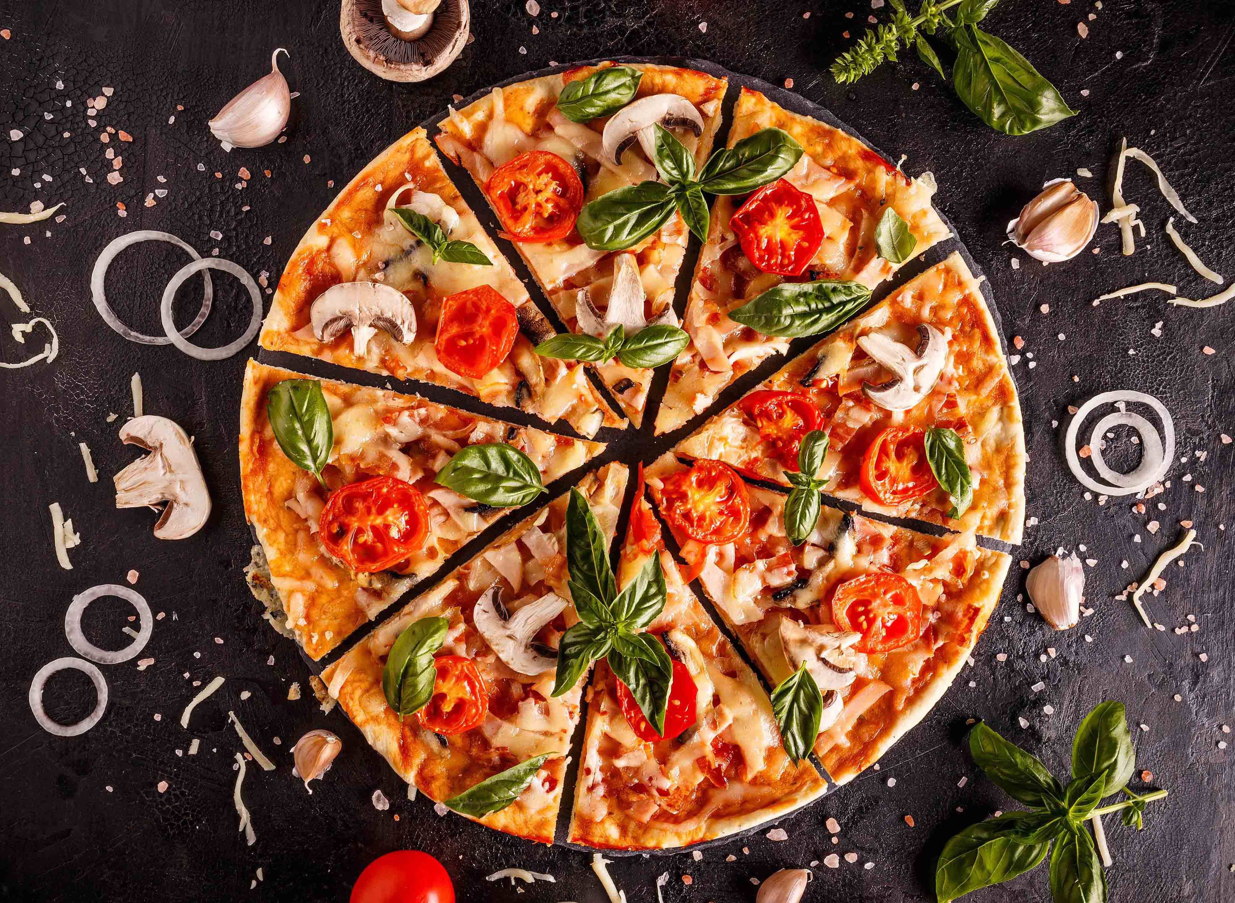 Jockes Pizzerias meny & priser - Beställ online i Kungälv | foodora