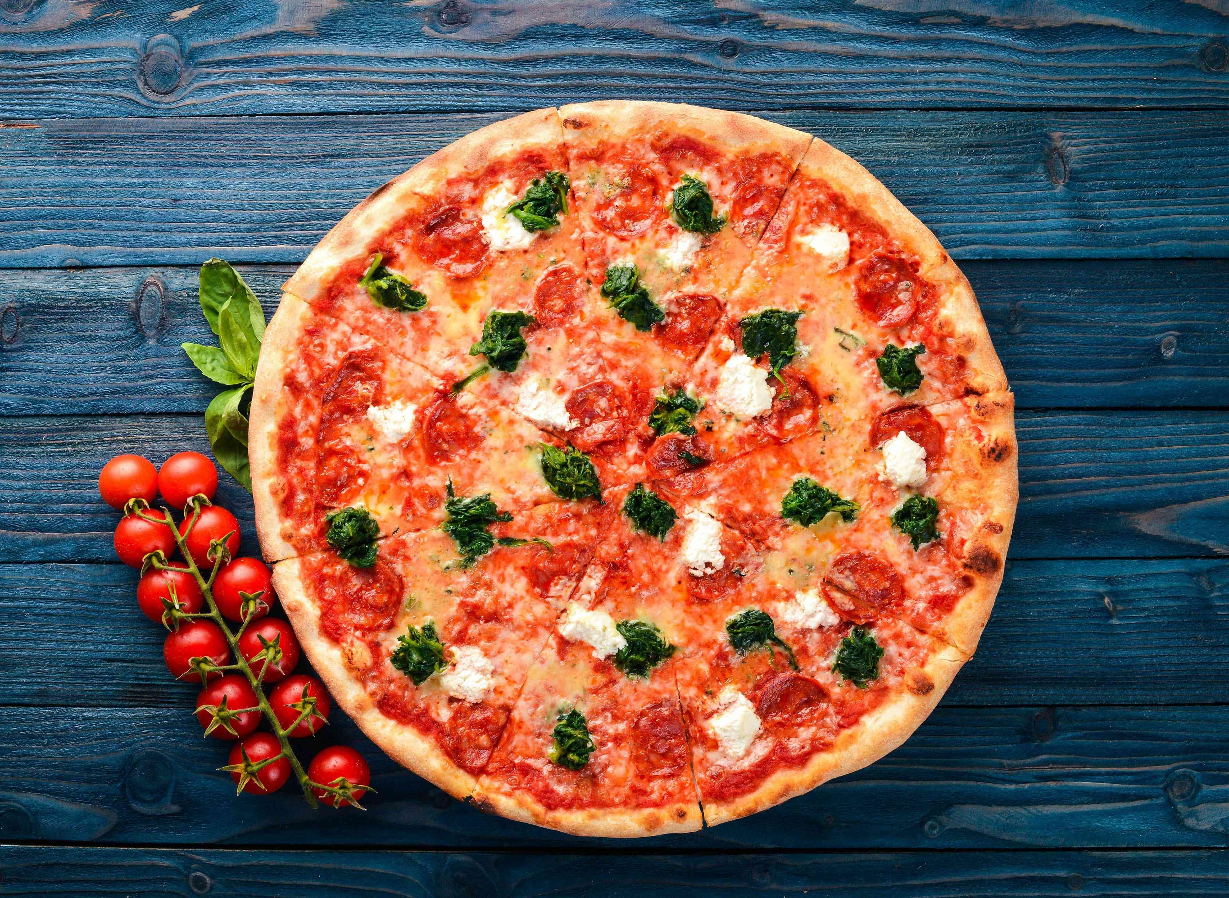 Pizzabud Hawaiis meny & priser - Beställ online i Örebro | foodora