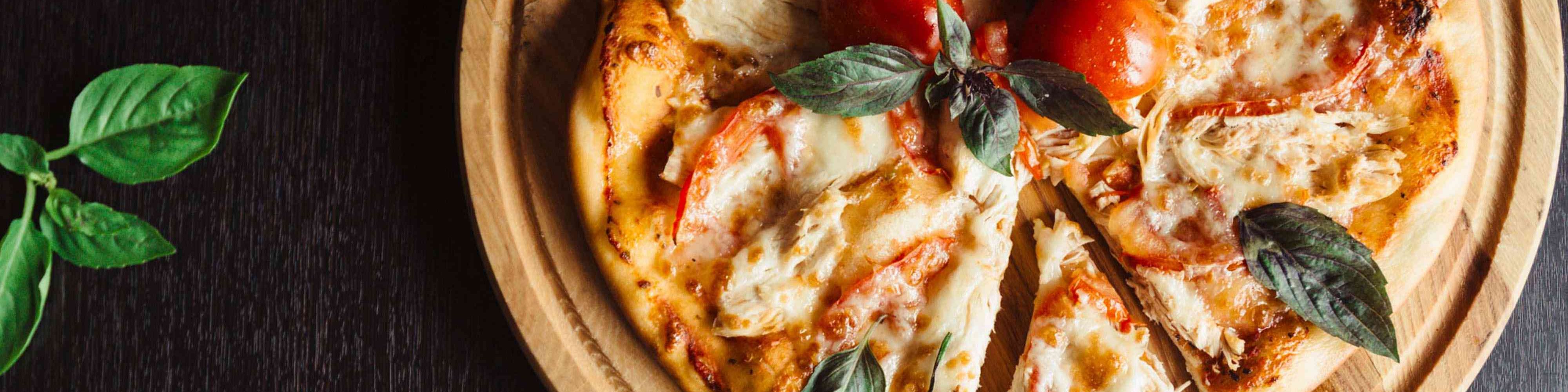 Brunnsbo Pizzerias meny - Beställ online i Hisings Backa | foodora