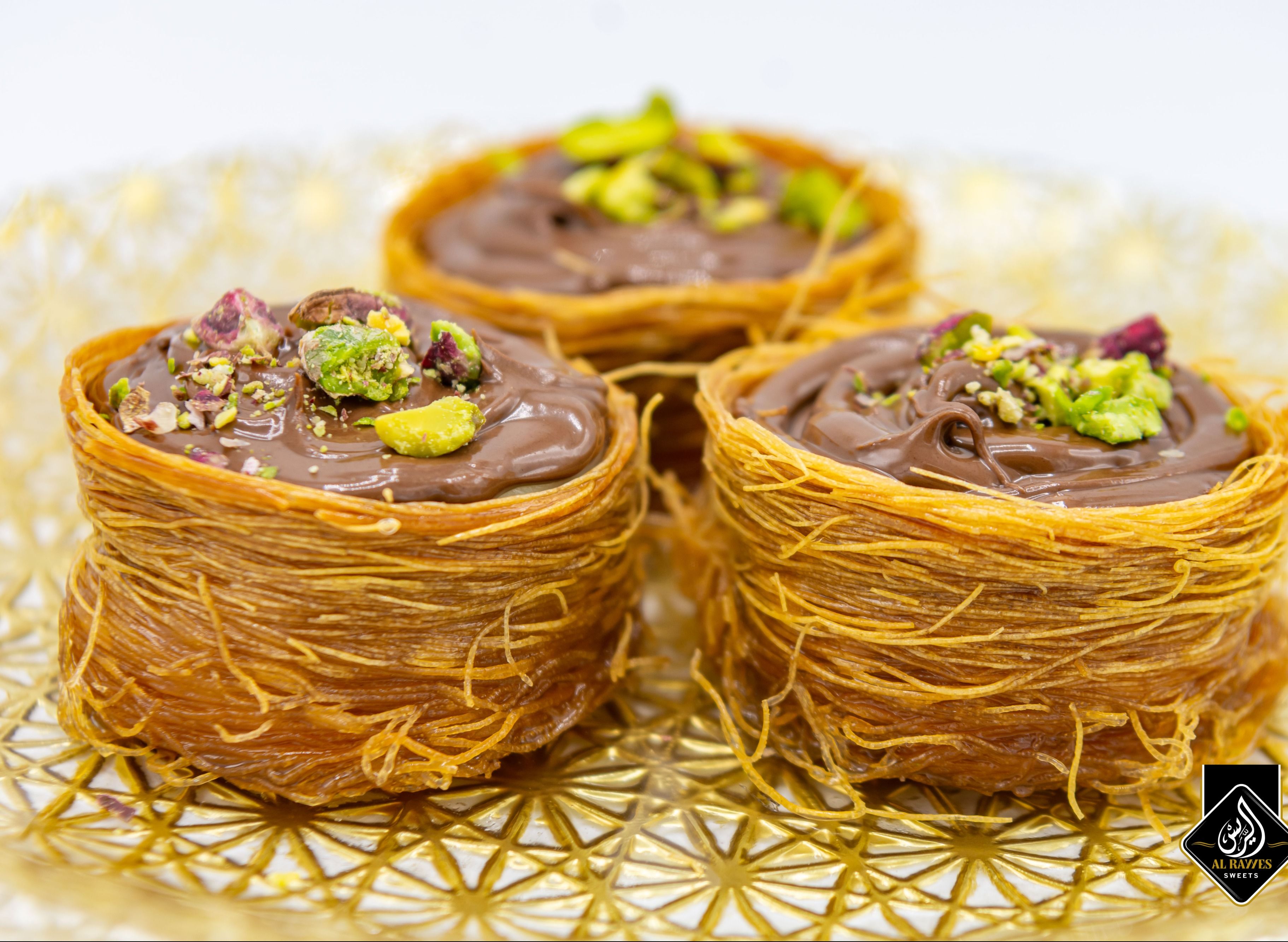 Al Rayyes Sweetss meny & priser - Beställ online i Malmö | foodora