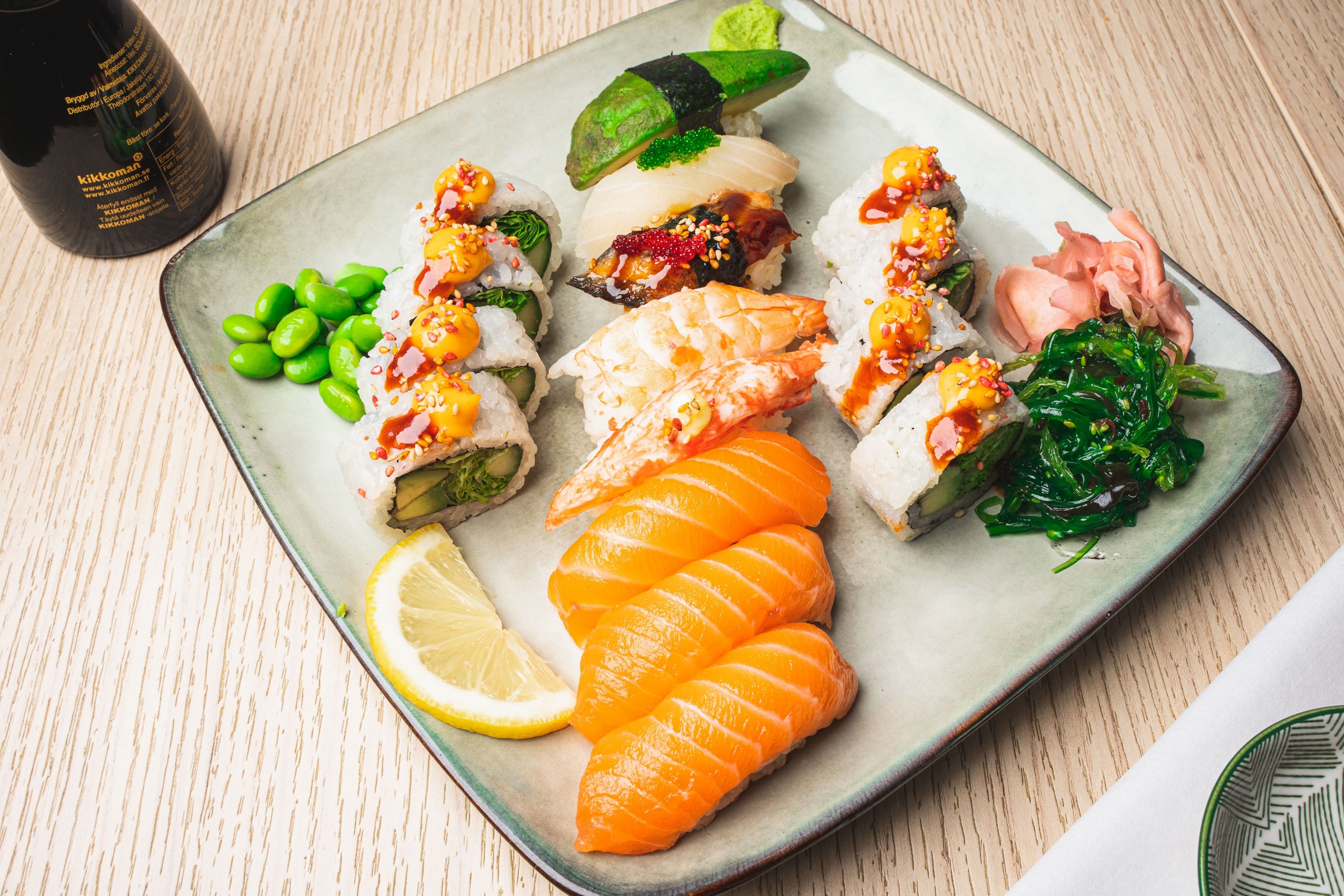 Shake Sashimi Lax