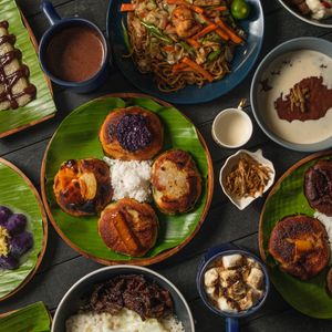 Kuuma Kaakao - Hillcrest Plaza Menu, Price | Food Delivery Tagaytay ...