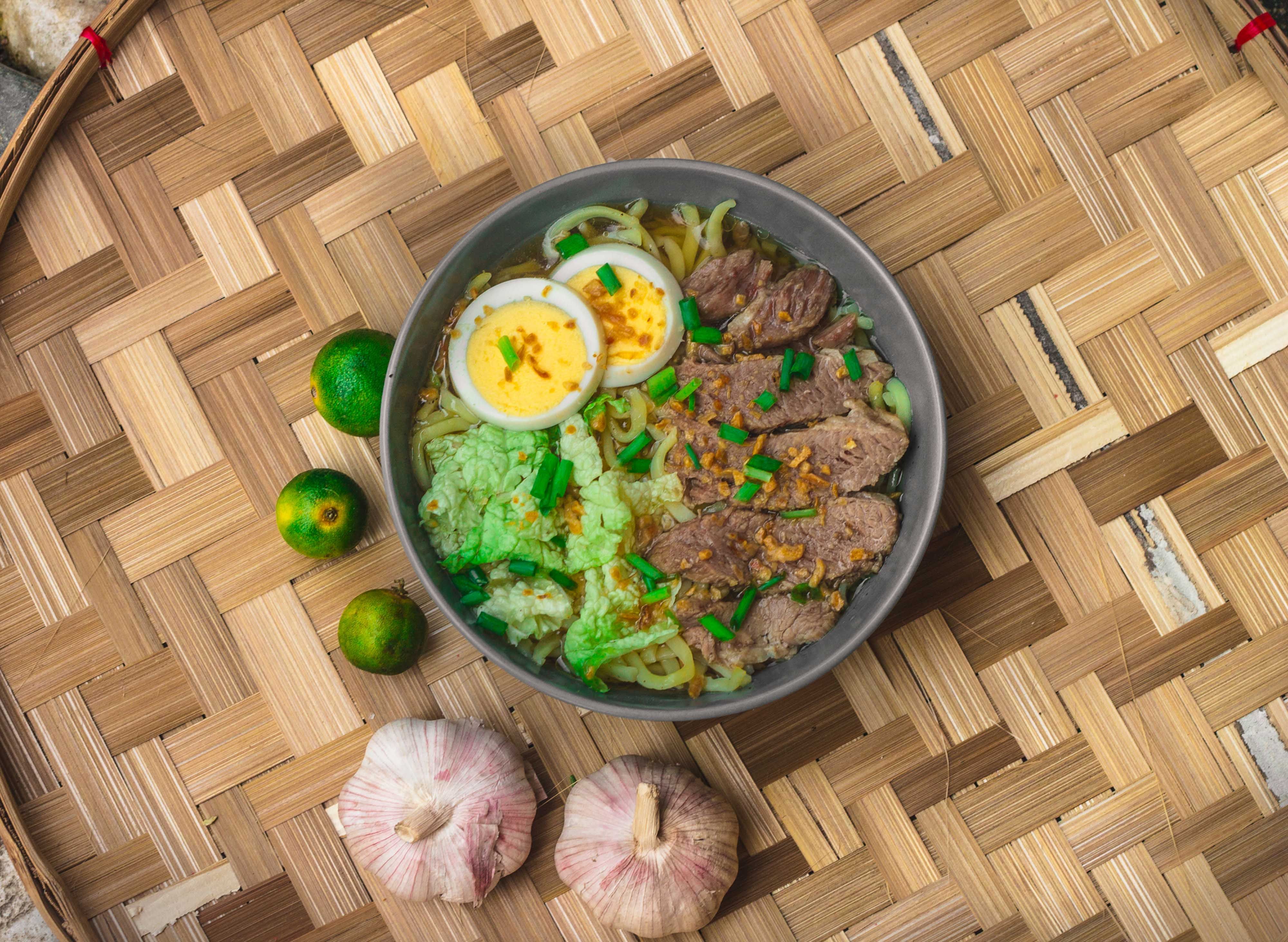 Kuya Rey's Batangas Lomi And Pancit - La Fuente delivery in Santa Rosa ...