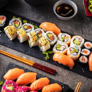 Maki Express menu delivery | Order food online | foodpanda